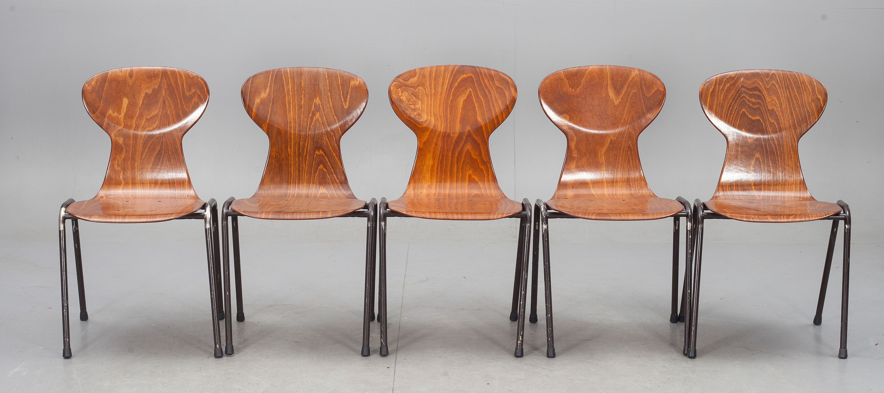 STOLAR, 5 st, Obo van Eromes Wijchen, 1900-talets andra hälft. - Bukowskis