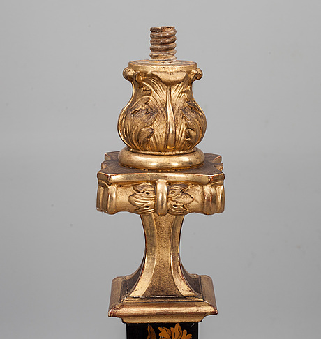 A pair of French Baroque circa 1700 candle stands. - Bukowskis