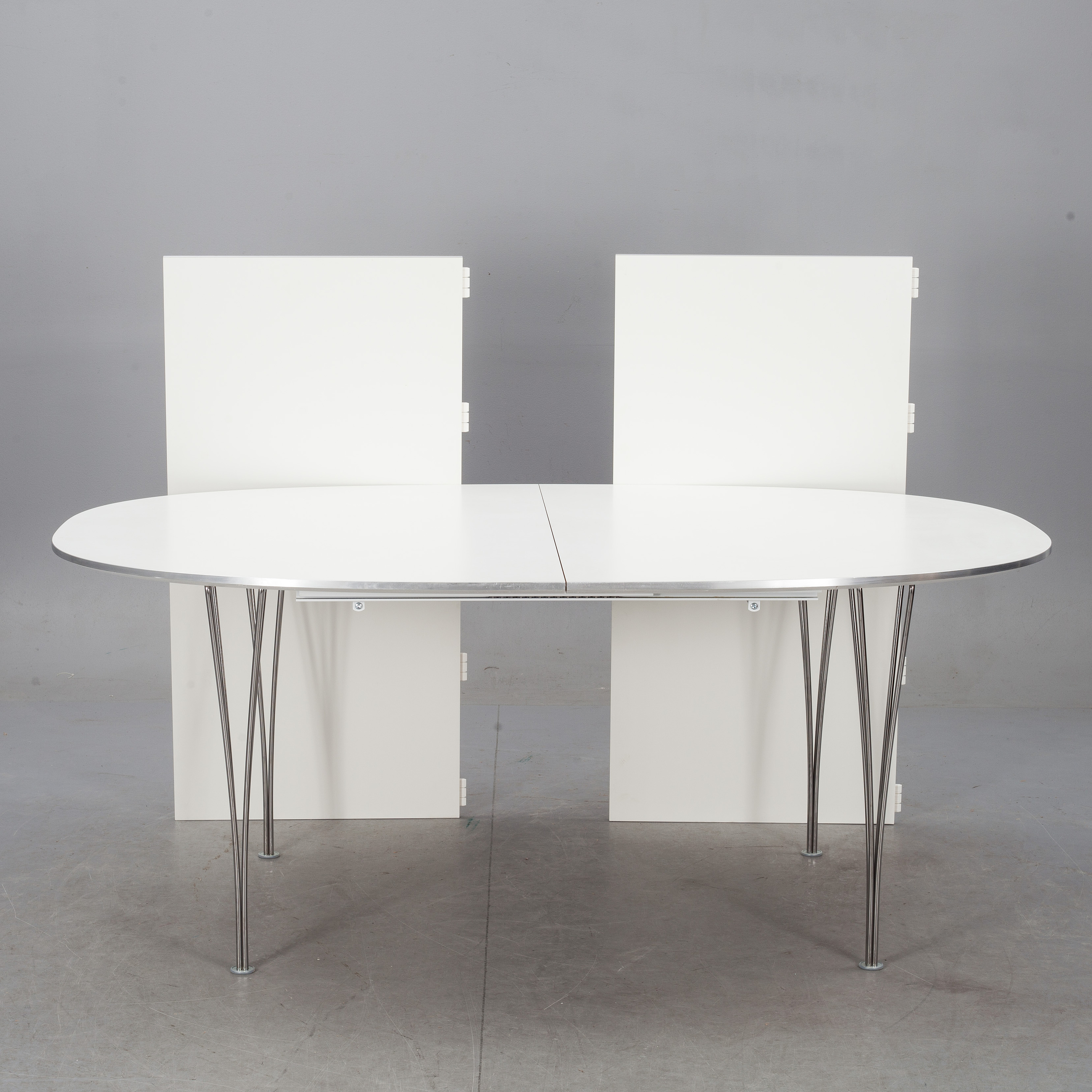 BORD, "Superellips", Bruno Mathsson, Piet Hein, Fritz Hansen. - Bukowskis