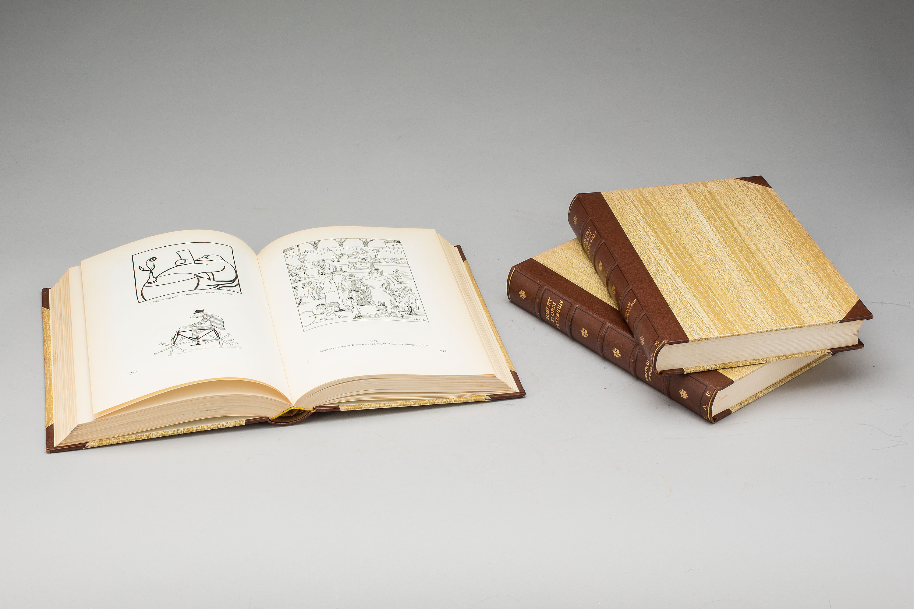 BÖCKER, 3 vol. "Episoder og Hændelser" av Robert Storm Petersen, Carit ...