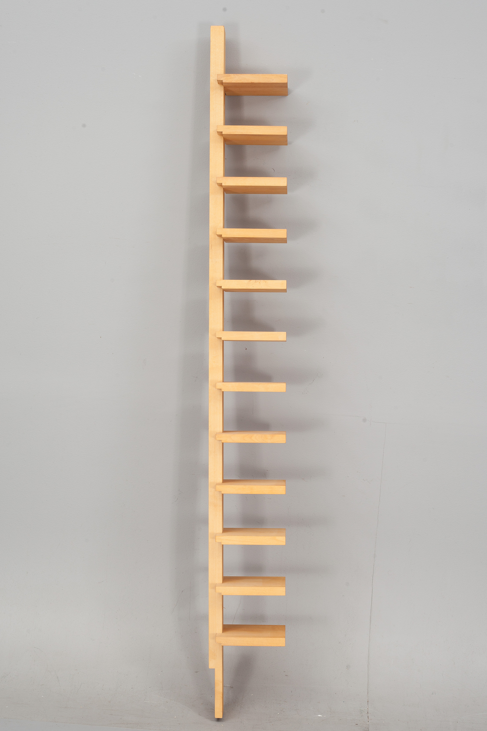 HYLLA, "Pilaster", John Kandell, Källemo, sent 1900-tal. - Bukowskis