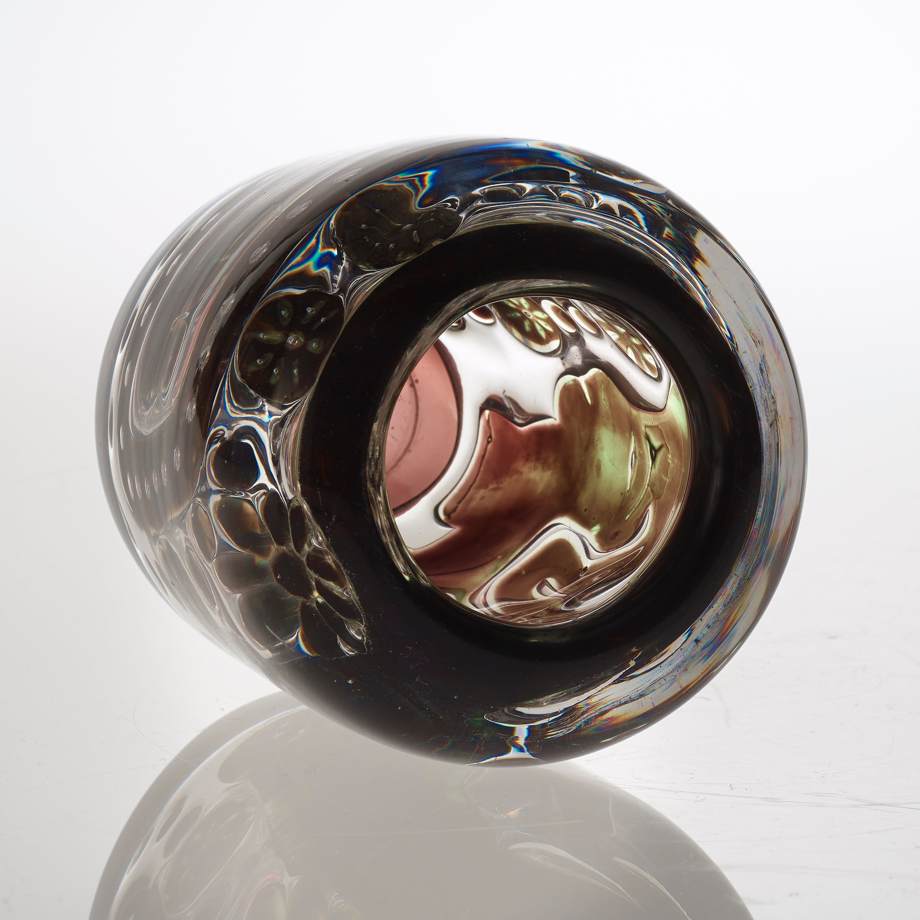 An Edvin Öhrström ariel glass vase, Orrefors 1937. - Bukowskis