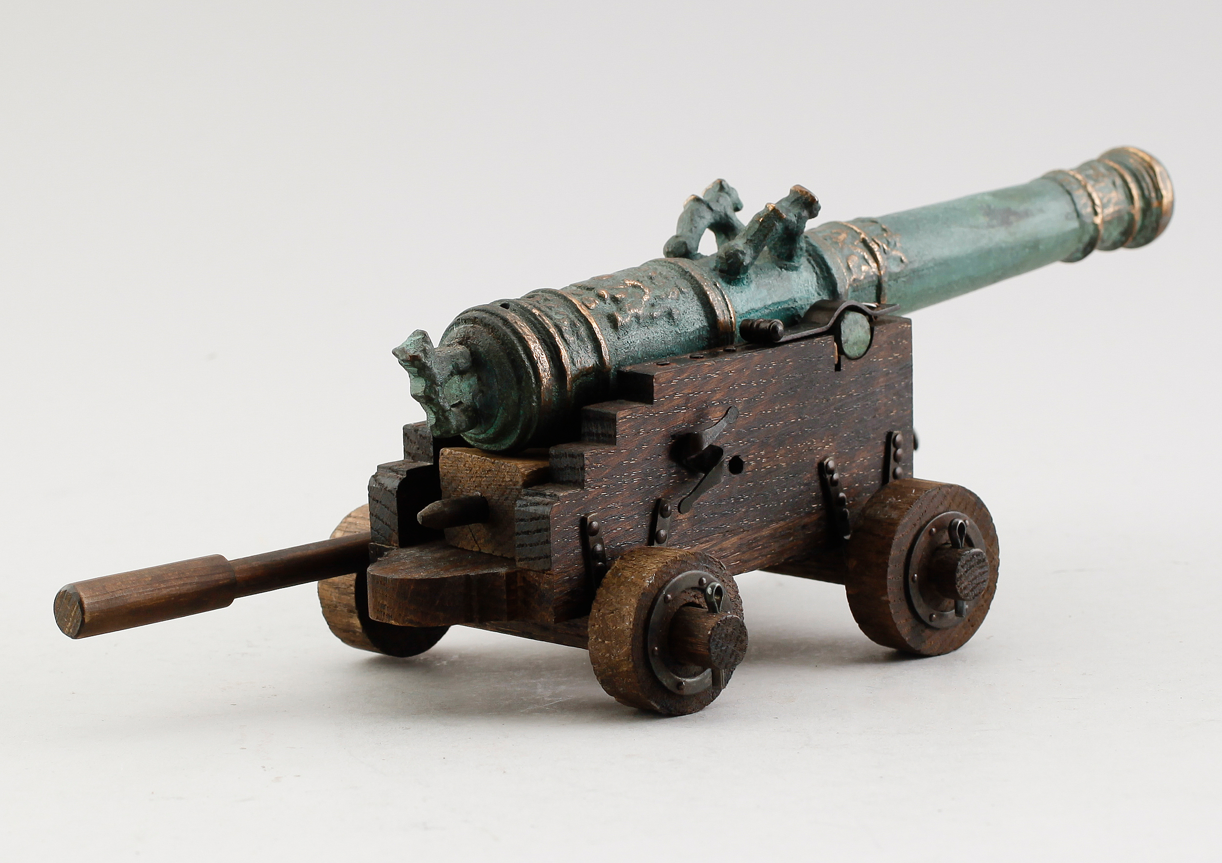 KANON, brons, kopia av vasakanon från 1620, Svensk Metallkonst AB ...