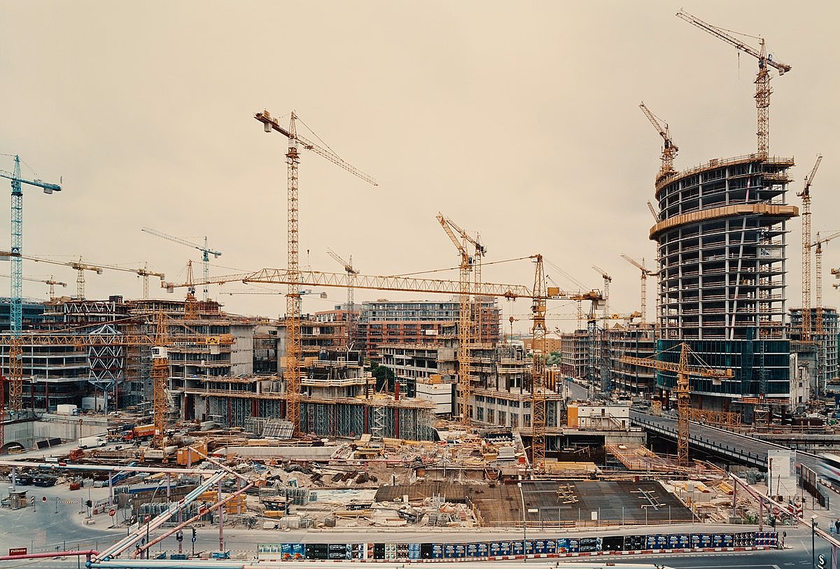 Frank Thiel, "Stadt 7/08 (Berlin)". - Bukowskis