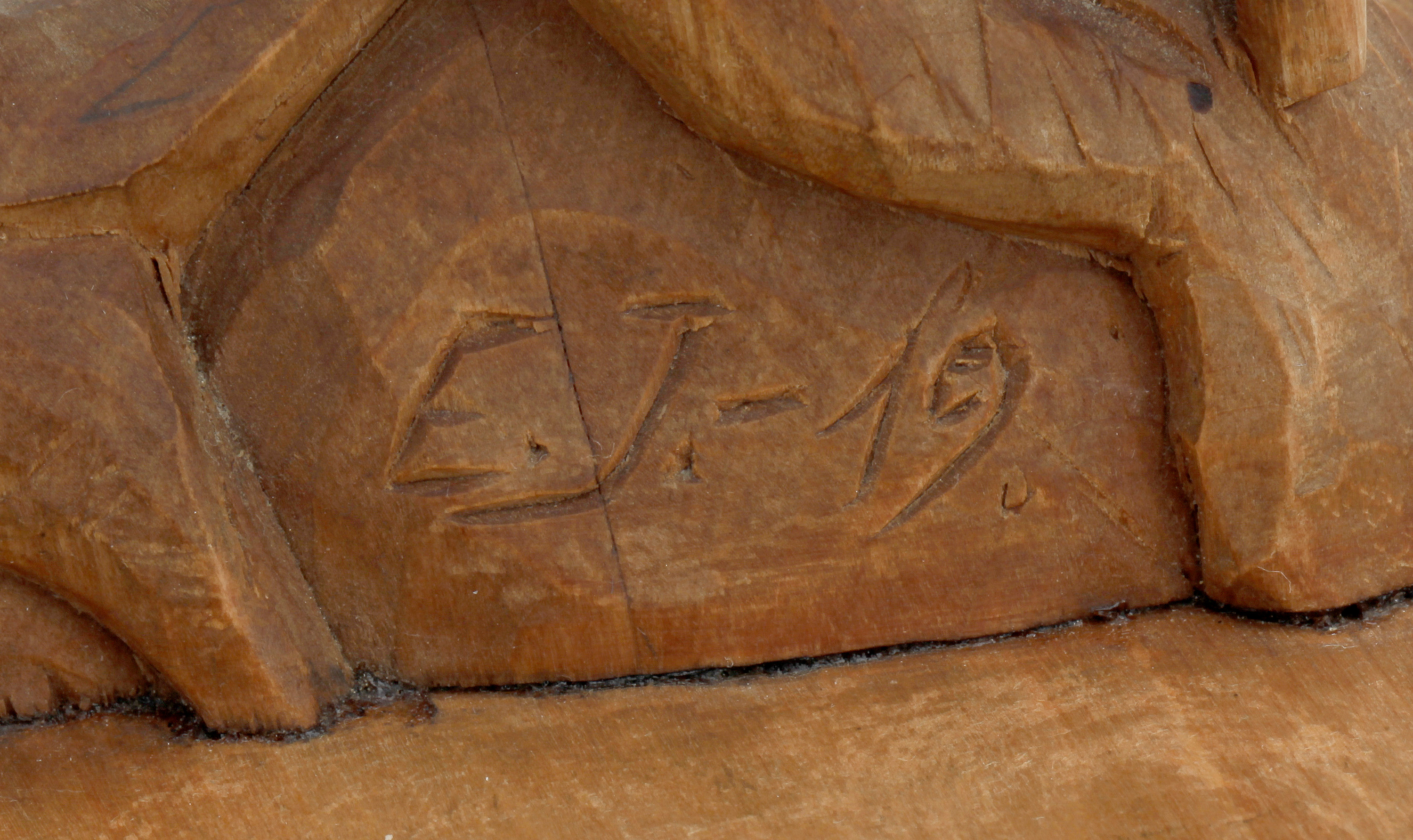 EMIL G. JANEL, träskulptur, sign o dat -19. - Bukowskis