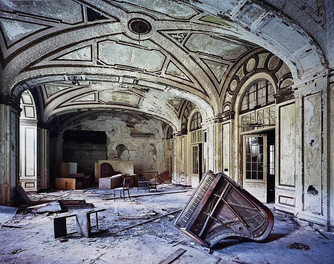 Yves Marchand & Romain Meffre, "Ballroom, Lee Plaza Hotel, Detroit ...