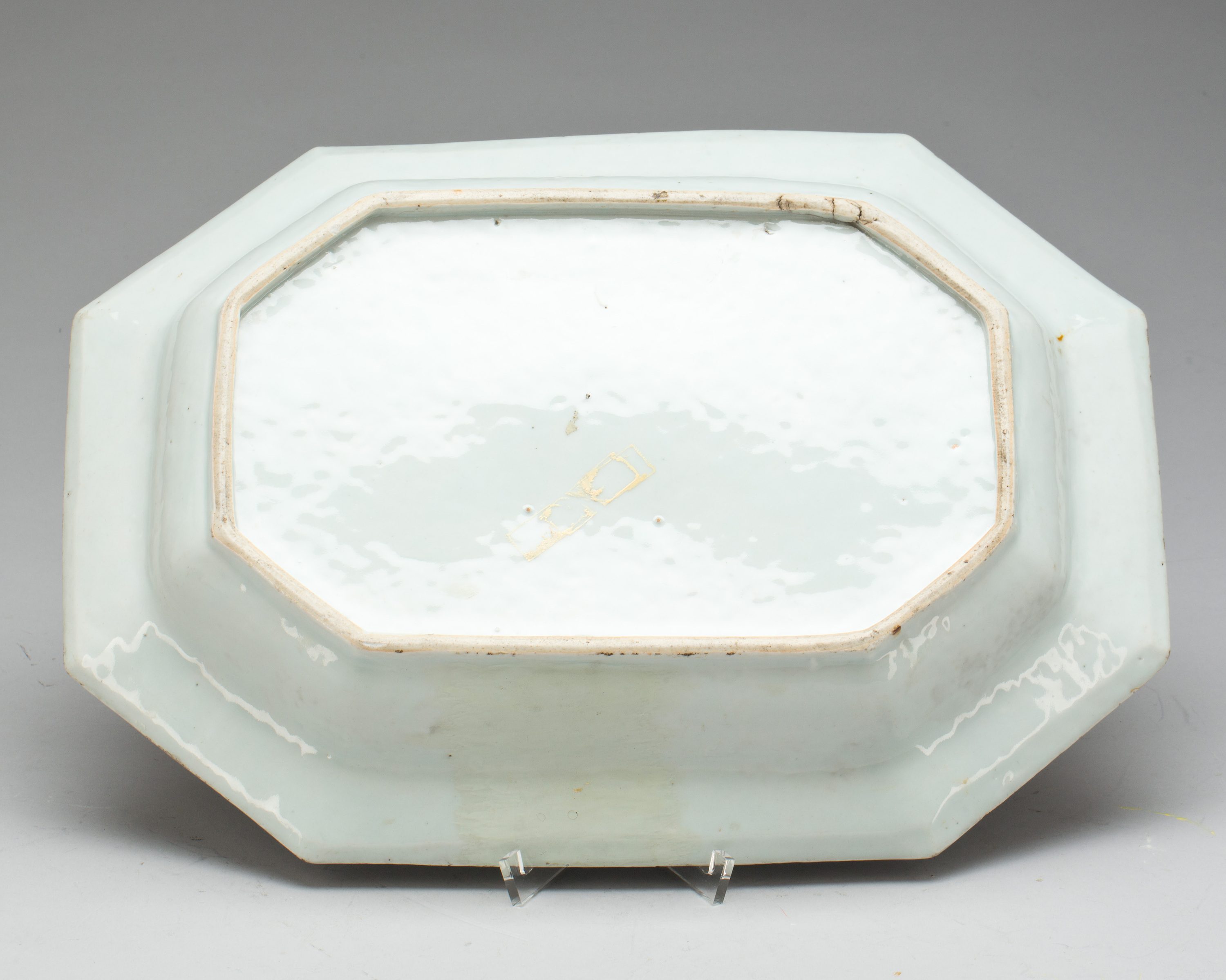 TERRINFAT, porslin, Kina, Qianlong (1736-95). - Bukowskis