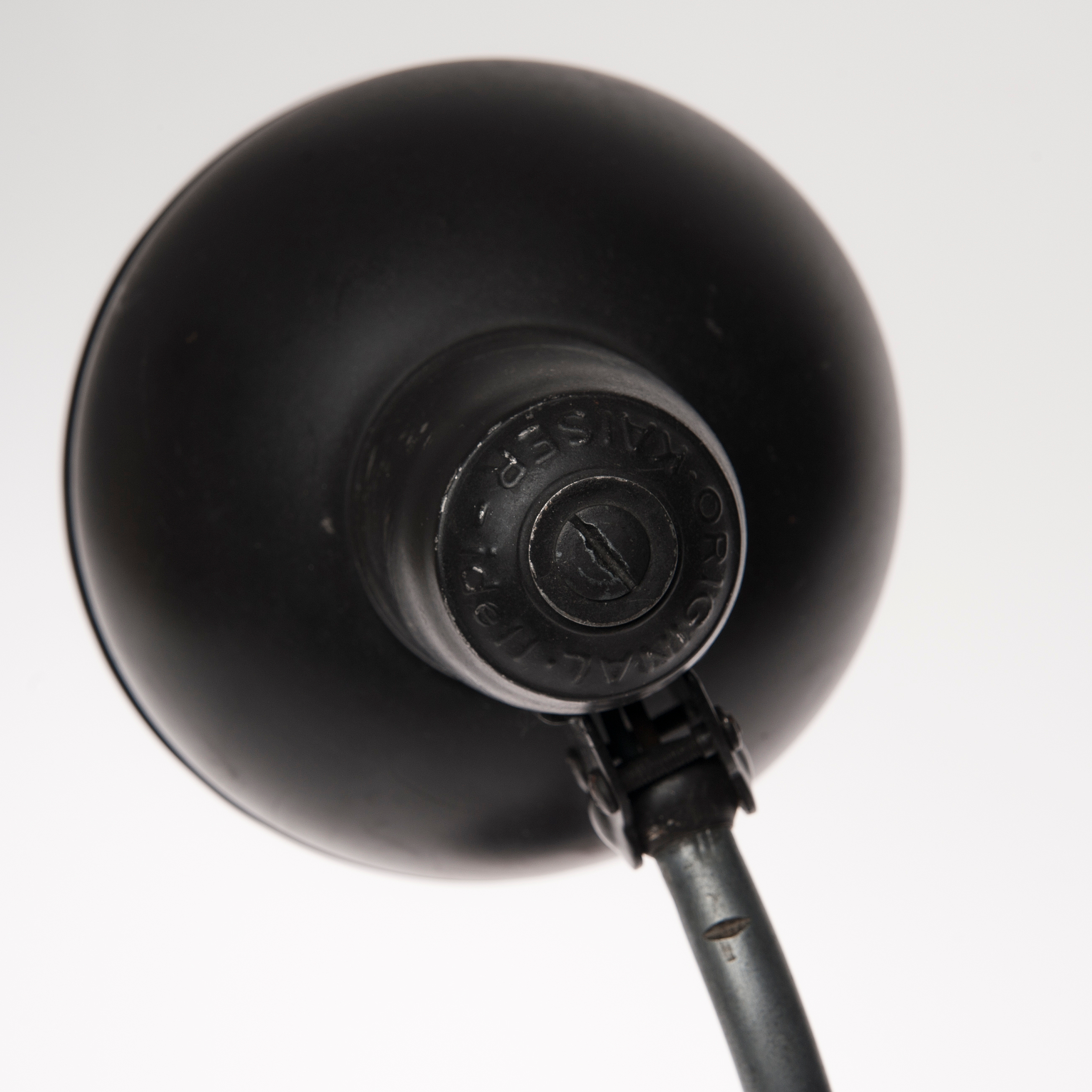 BORDSLAMPA, Kaiser idell original, Tyskland, design Christian Dell, 1930-tal. - Bukowskis