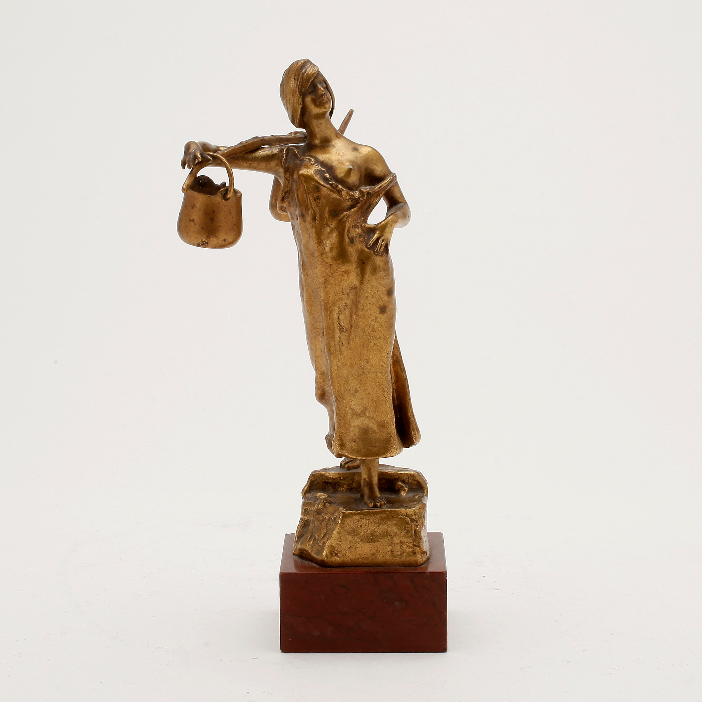 ALPHONSE EMMANUEL DE MONCEL DE PERRIN, "Die Wasserträgerin", skulptur ...