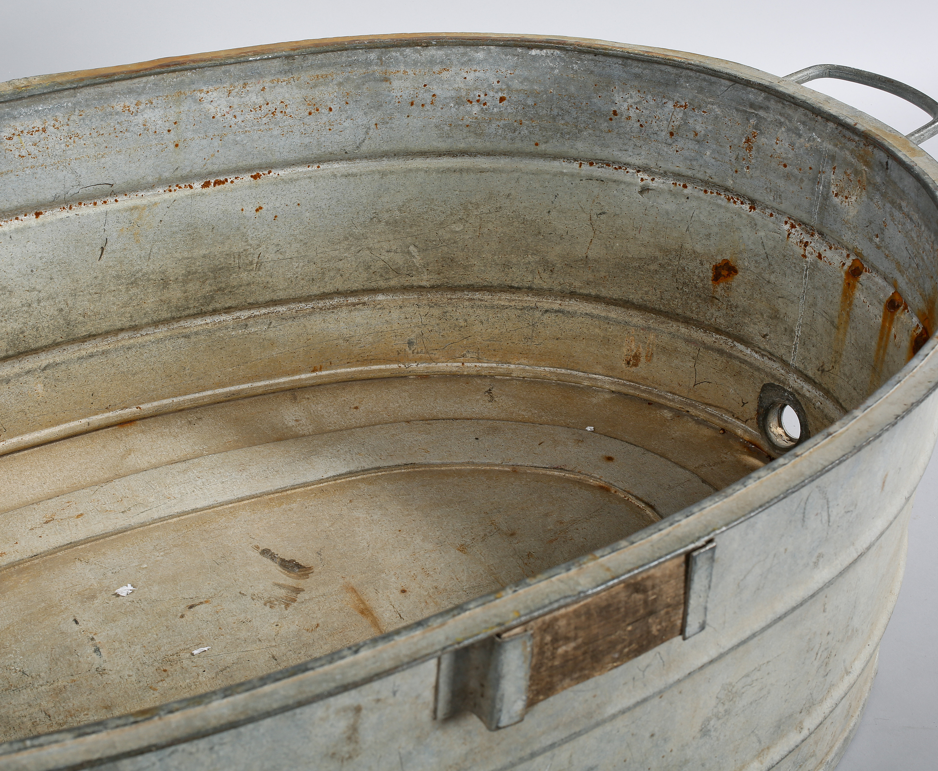 BALJA, zink, troligen Frankrike, 1900-tal. - Bukowskis