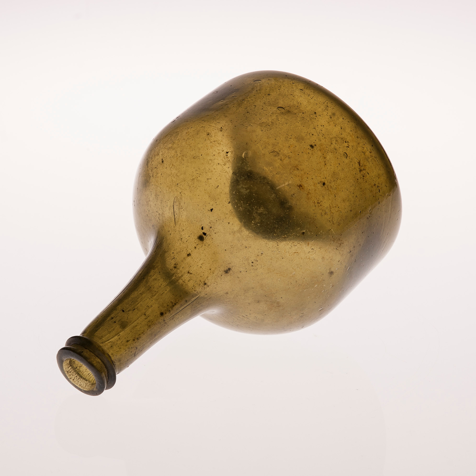 FLASKA, glas, Mellaneuropa, 1700-talets första hälft. - Bukowskis