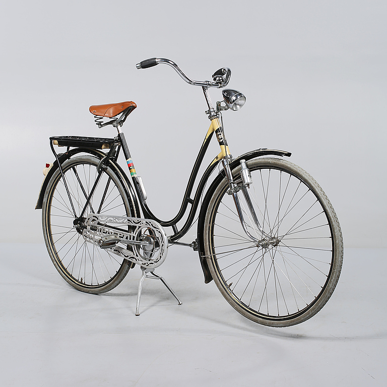 CYKEL, Crescent, 1900-tal. - Bukowskis