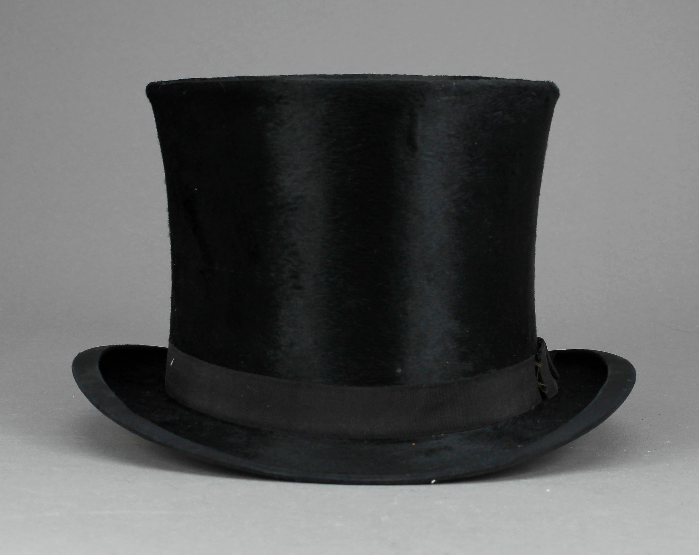 HATT med HATTASK, 1900-talets början. - Bukowskis