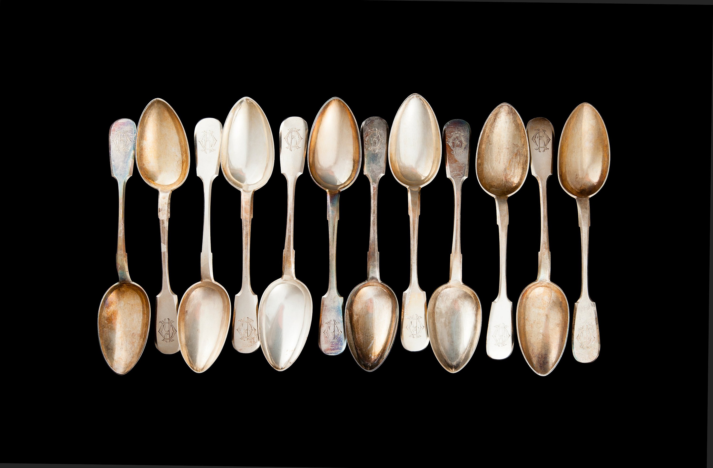 A SET OF 12 RUSSIAN SPOONS. - Bukowskis