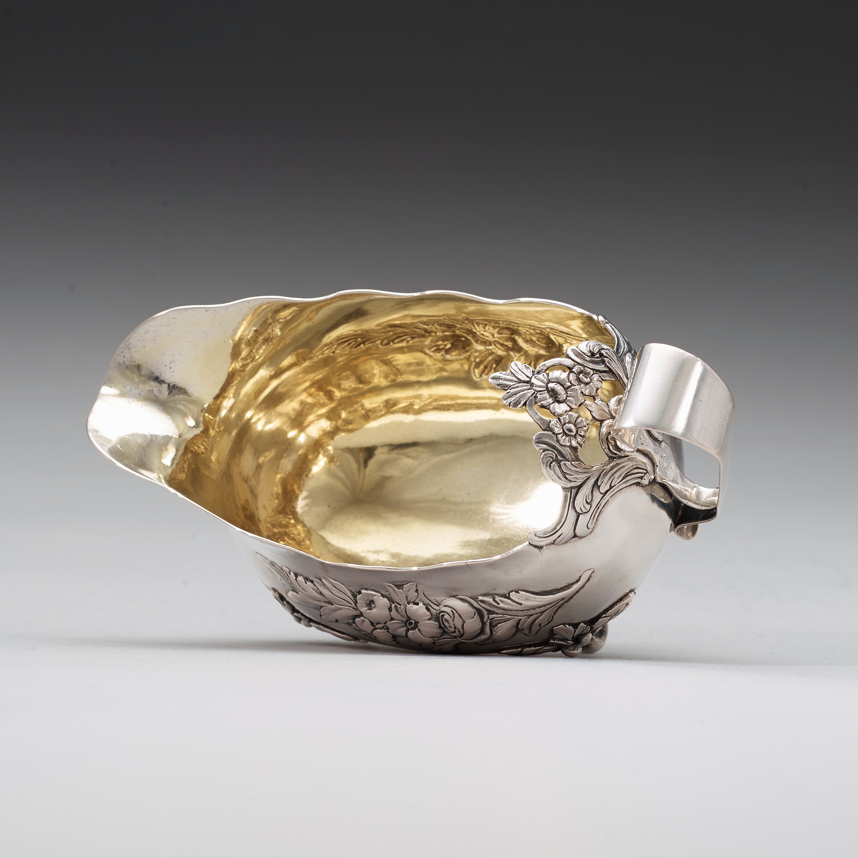 GRÄDDKANNA, av Lars Boye, Stockholm 1772. Rokoko. - Bukowskis