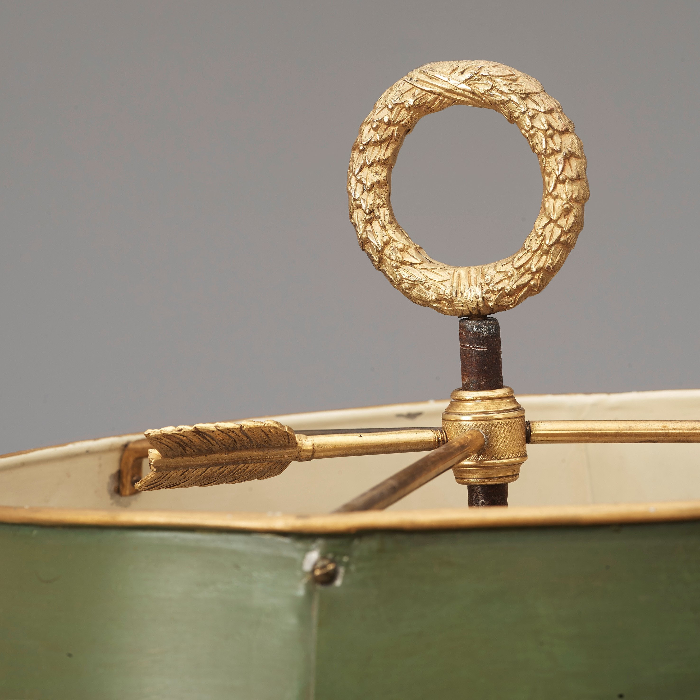 An Empire early 19th century three-light table lamp. - Bukowskis