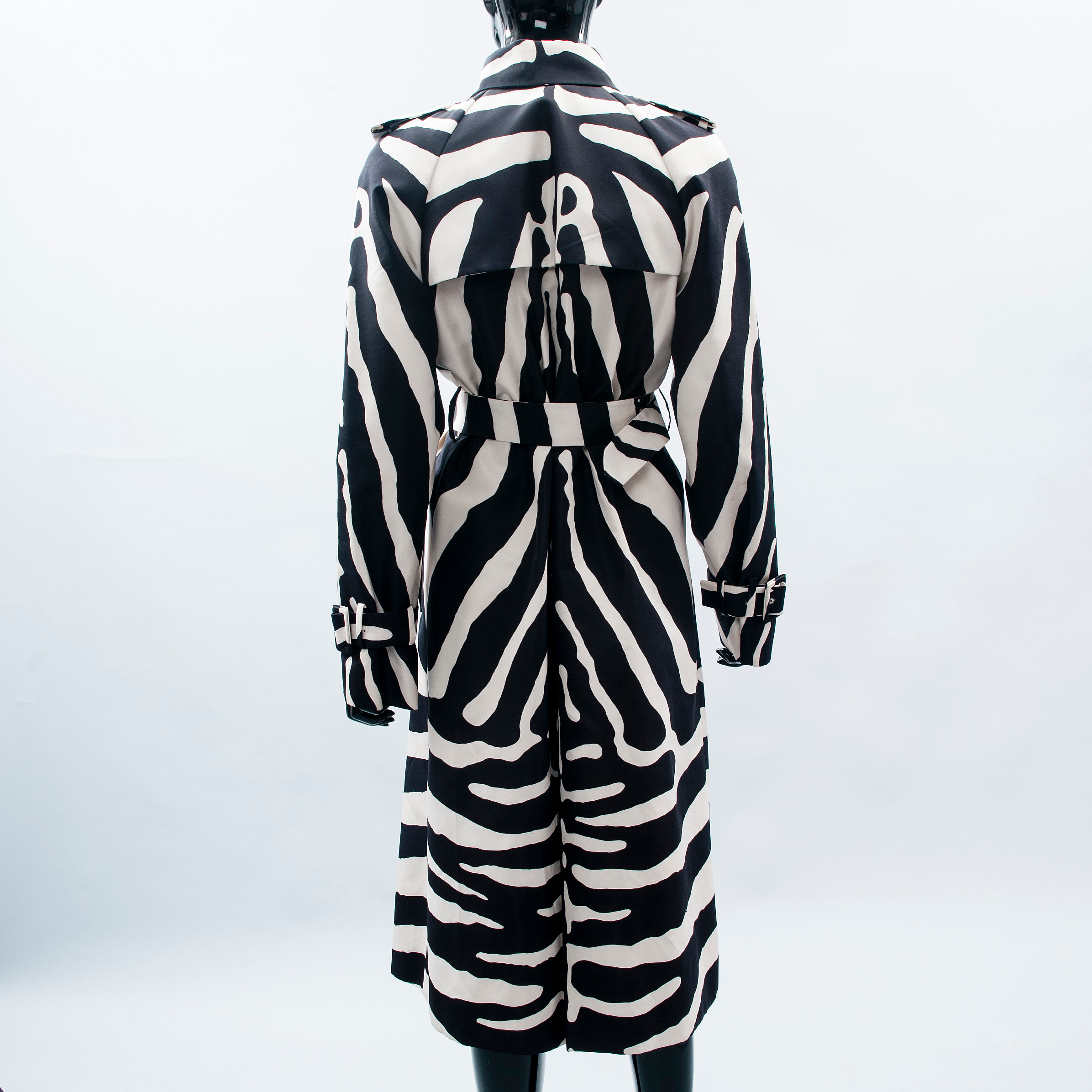 KAPPA, Christian Dior. - Bukowskis