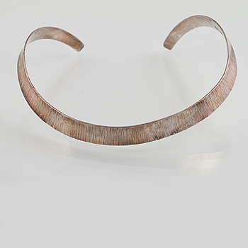 COLLIER, sterlingsilver, Sven Roos, Västerås, 1987. Vikt 53,3 gram ...
