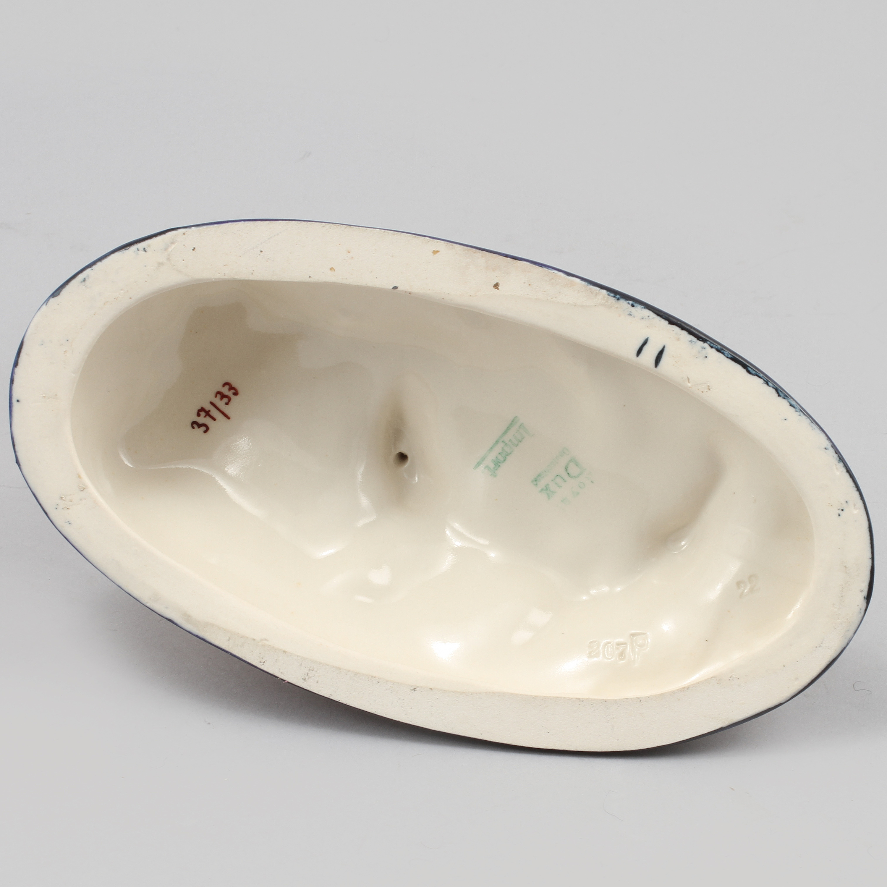 FIGURIN, porslin, E Strobach, Royal Dux, 1900-tal. - Bukowskis