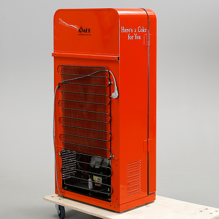 LÄSKAUTOMAT, Coca-Cola, orginalmodell, 1952. - Bukowskis