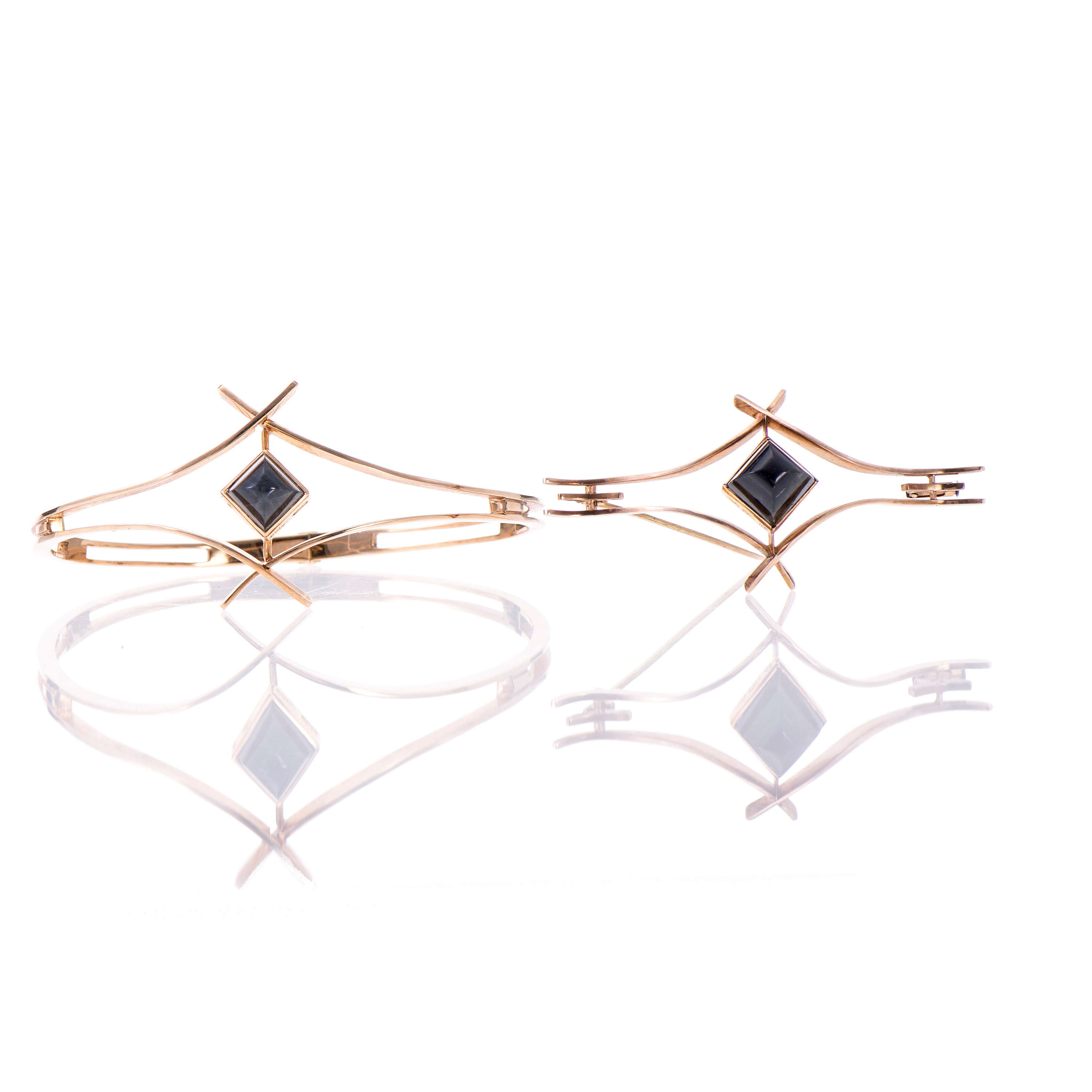 ARMBAND och BROSCH, 14K guld, spektroliter. Finska stämplar 1960-tal ...