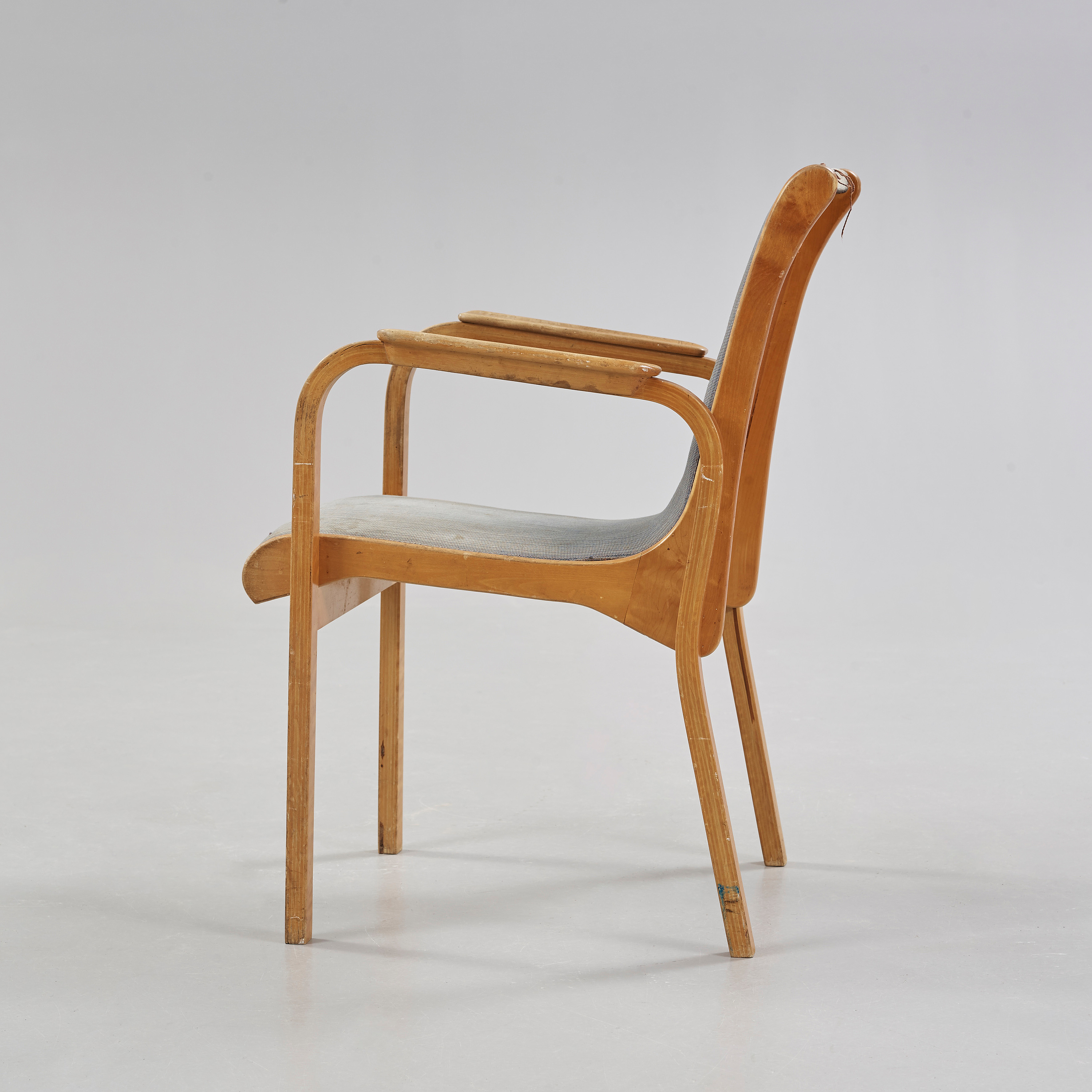 KARMSTOL, Alvar Alto, Alto Design Hedemora, 1946-56. - Bukowskis