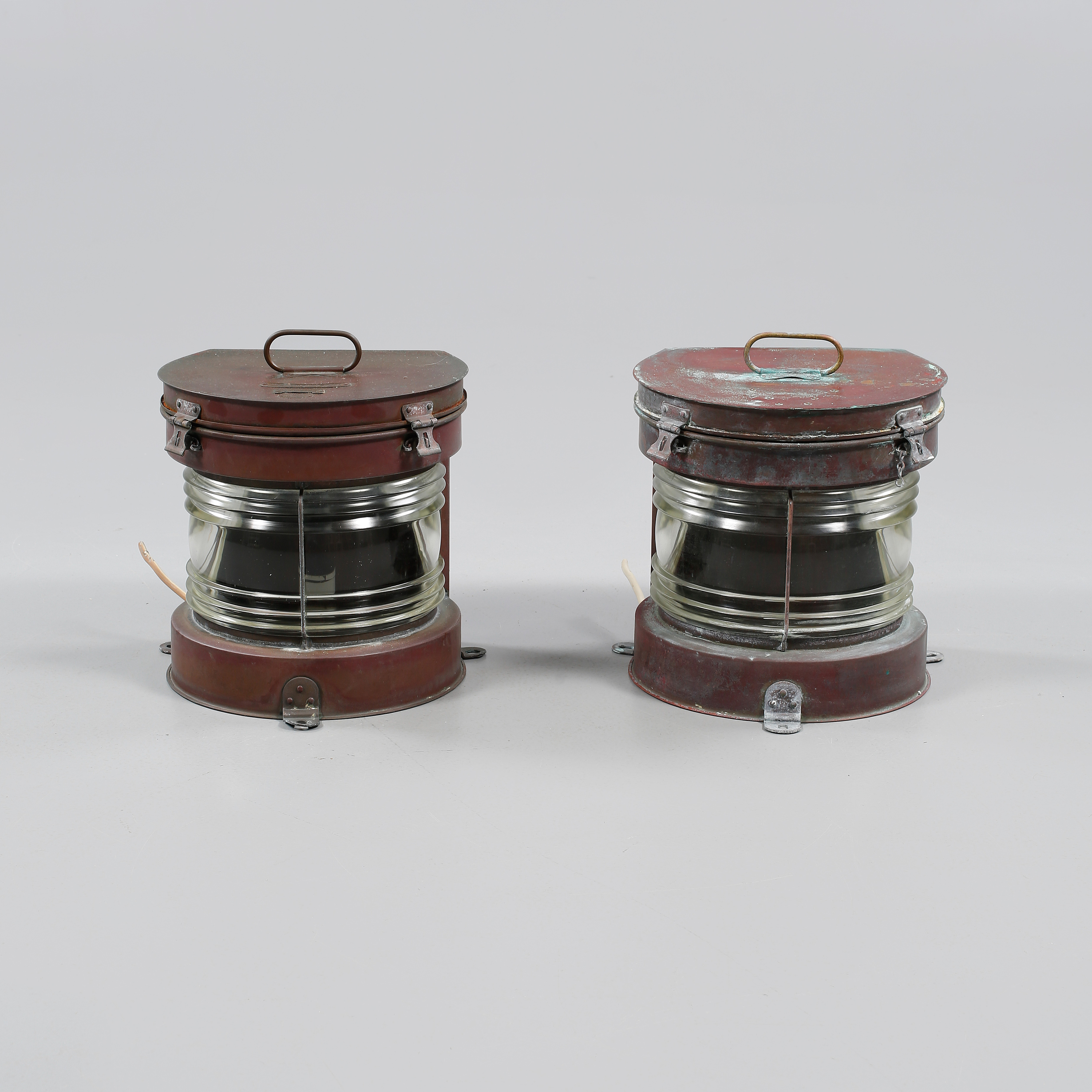 LANTERNOR, 2 st snarlika, 1900-tal. - Bukowskis