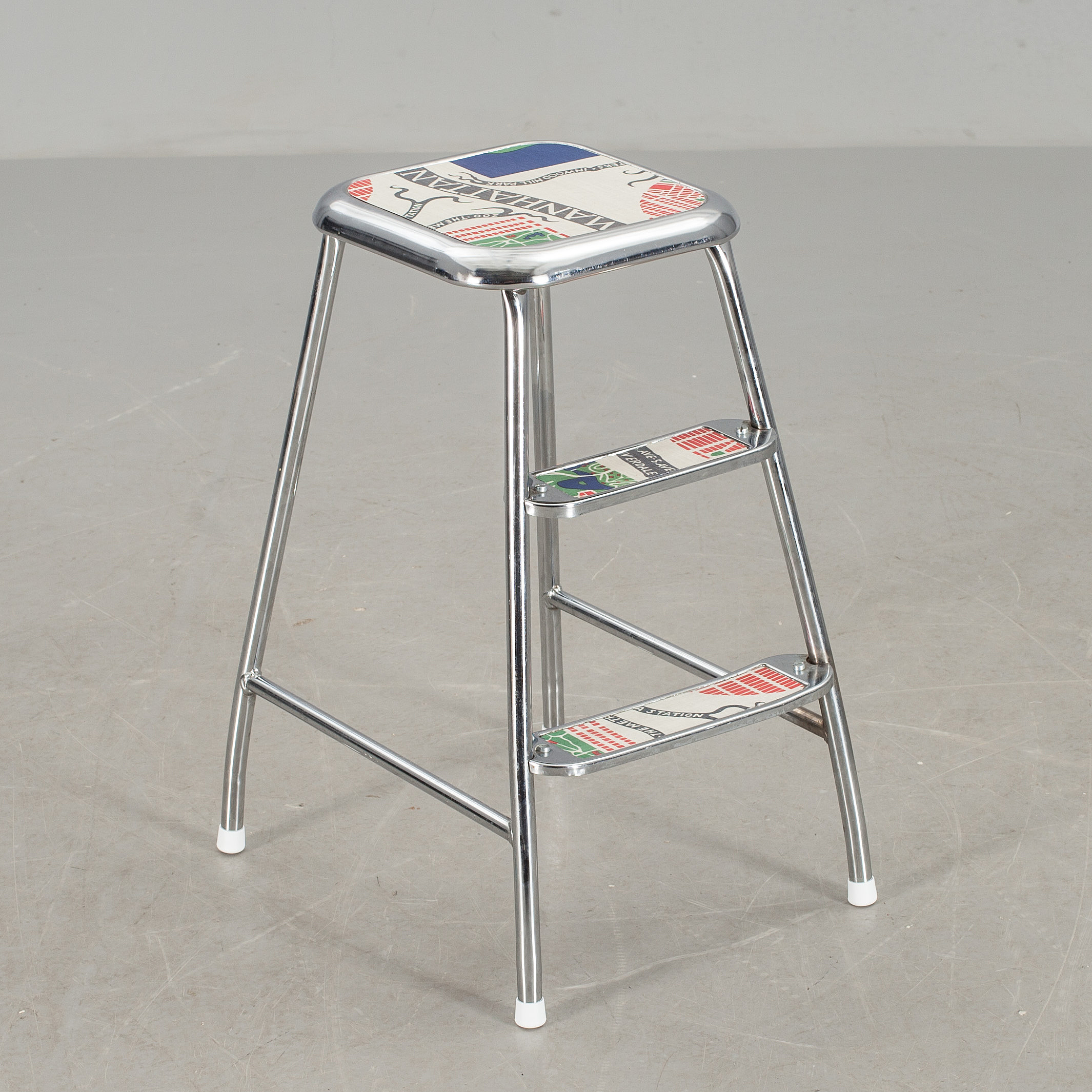 STEGPALL, 1900-talets andra hälft. - Bukowskis