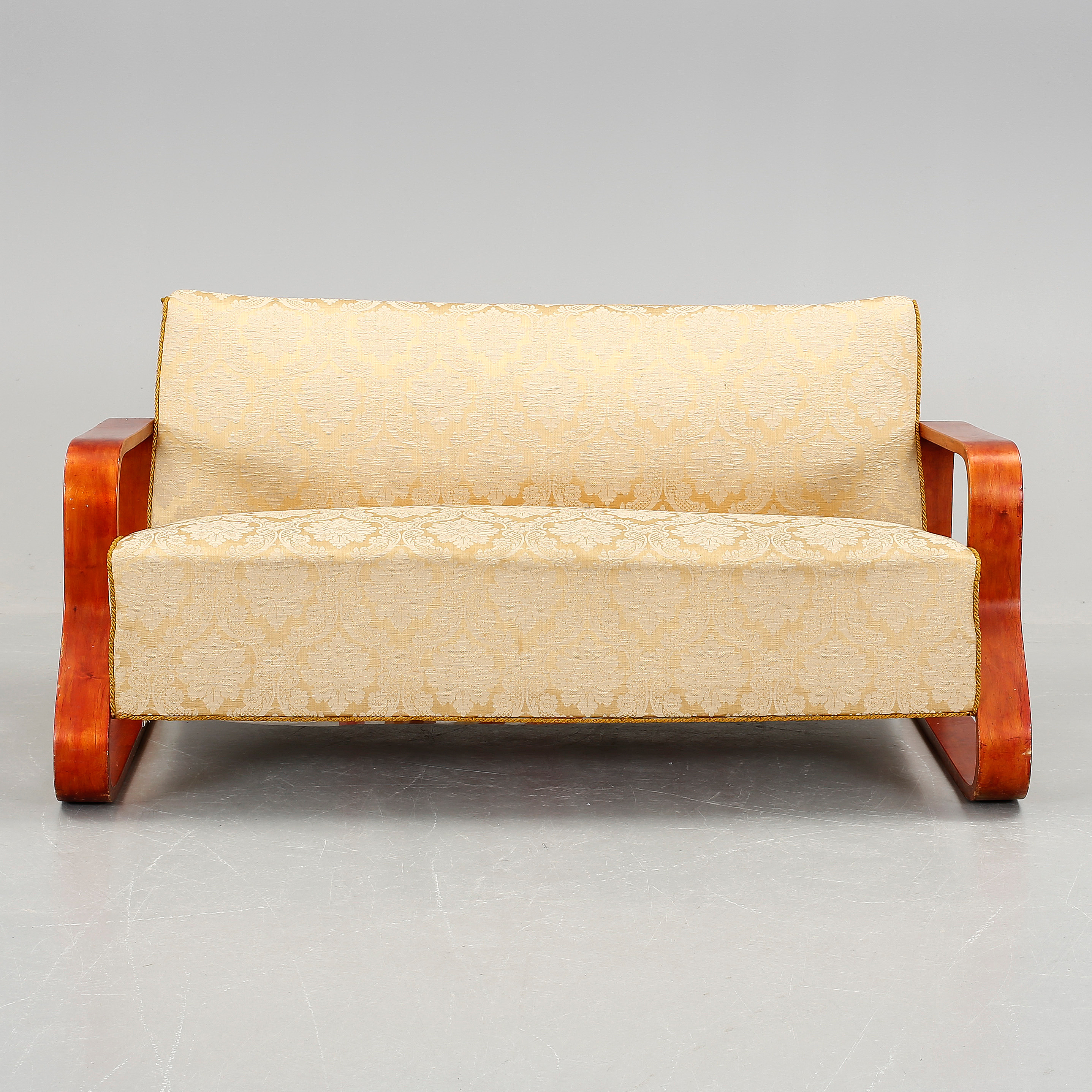 SOFFA, modell 544, Alvar Aalto, Artek. 1940/50-tal. - Bukowskis