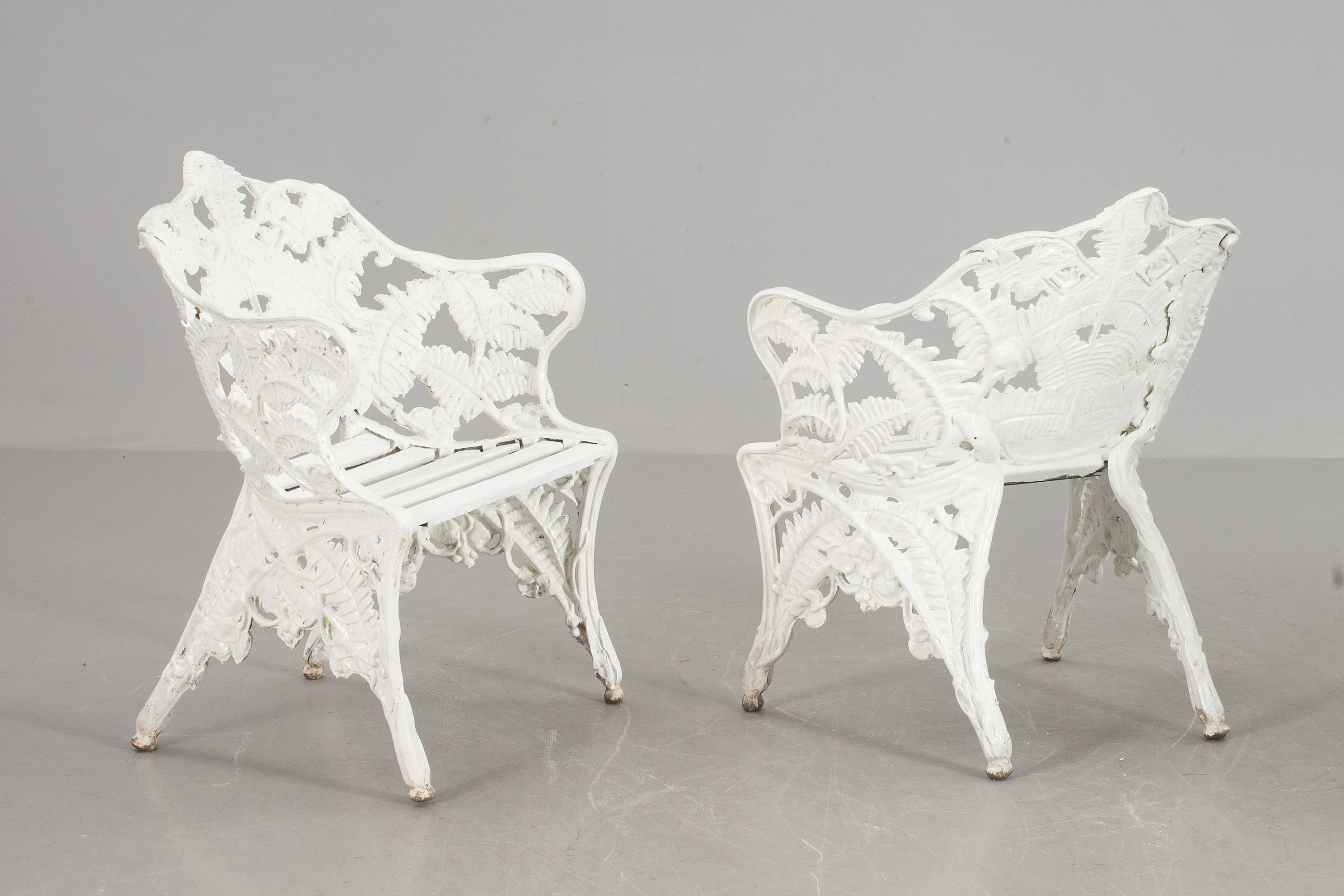 TRÄDGÅRDSFÅTÖLJER, ett par, Byarum Bruk, aluminium. 1900-tal. - Bukowskis