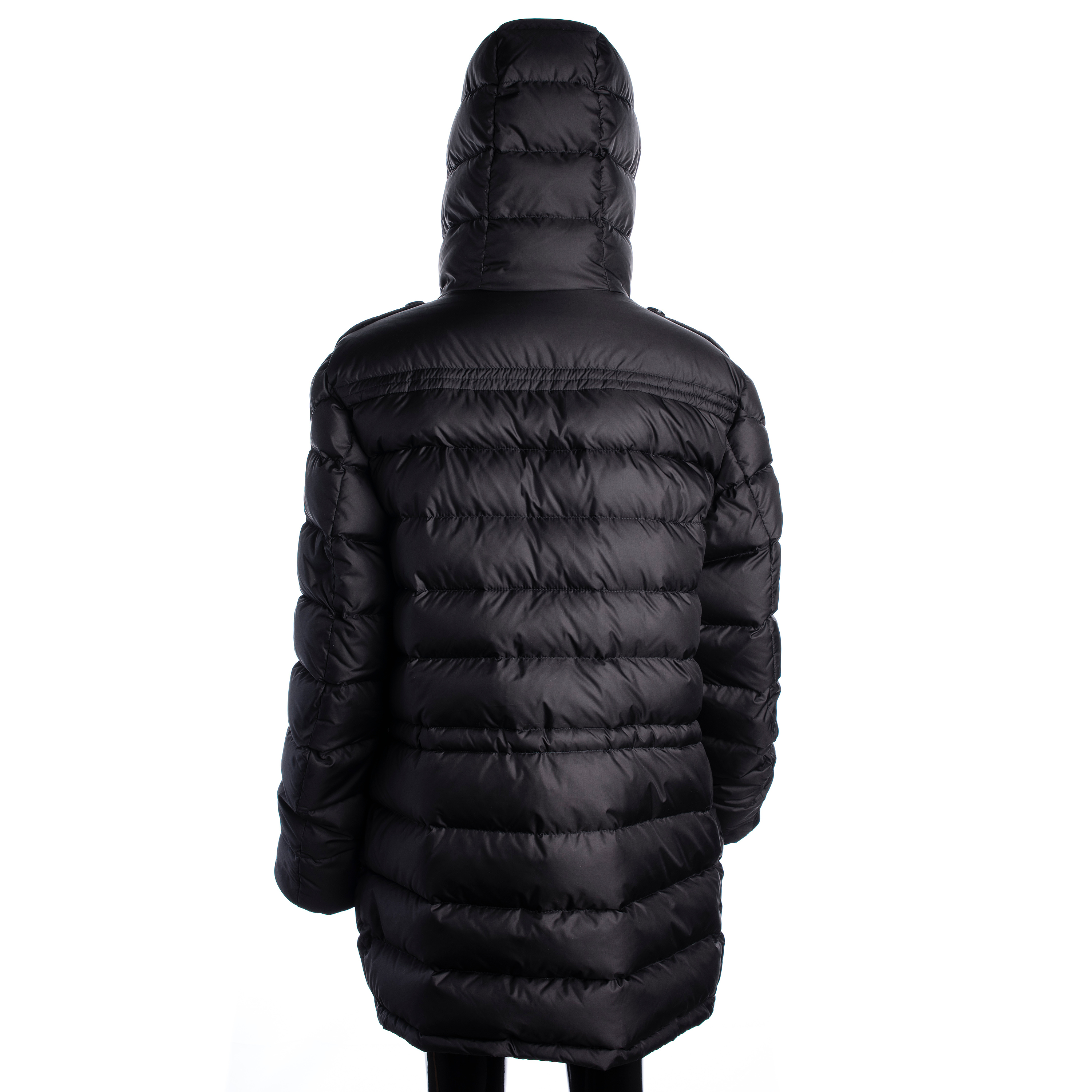 DUNJACKA, Moncler. - Bukowskis