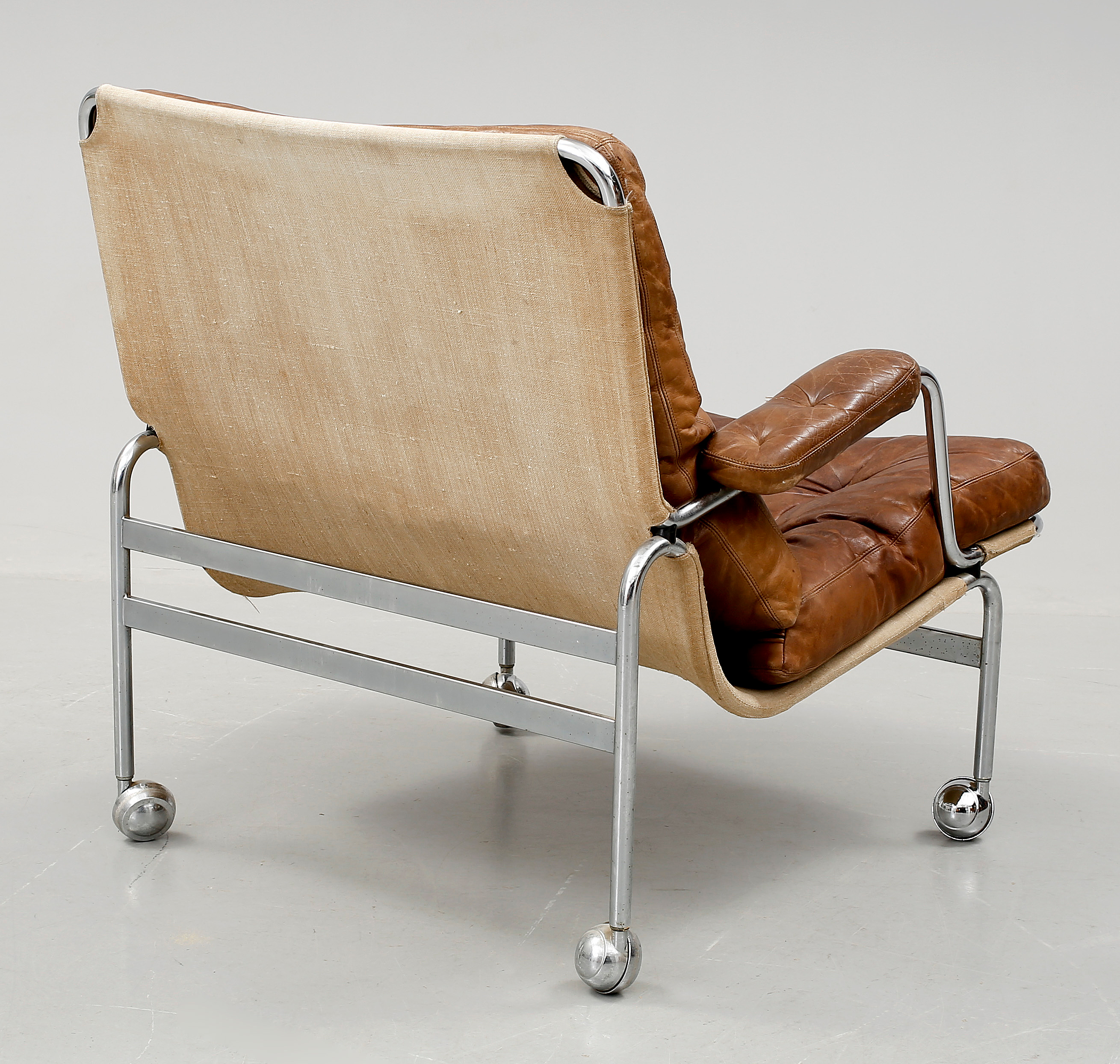 FÅTÖLJ, "Karin", Bruno Mathsson, 1900-talets andra hälft. - Bukowskis