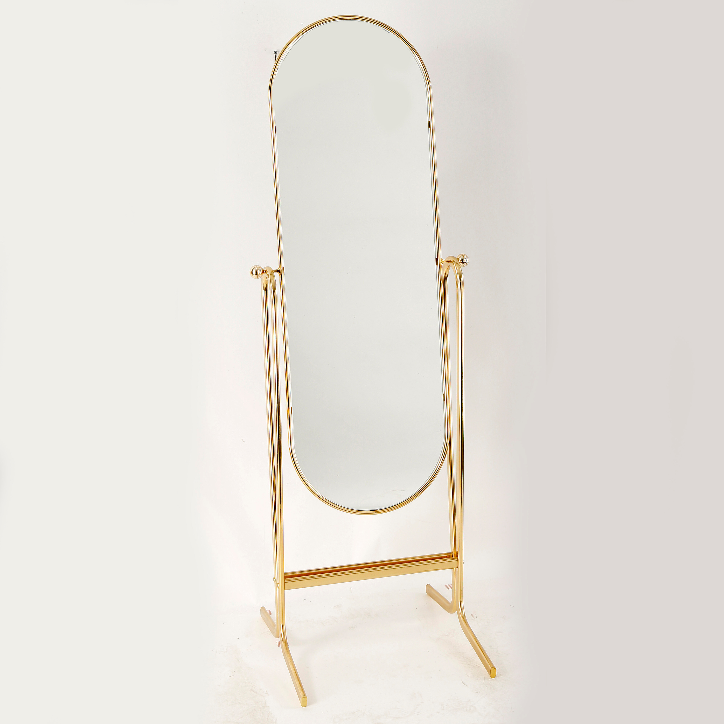 GOLVSPEGEL, 1970-tal. - Bukowskis