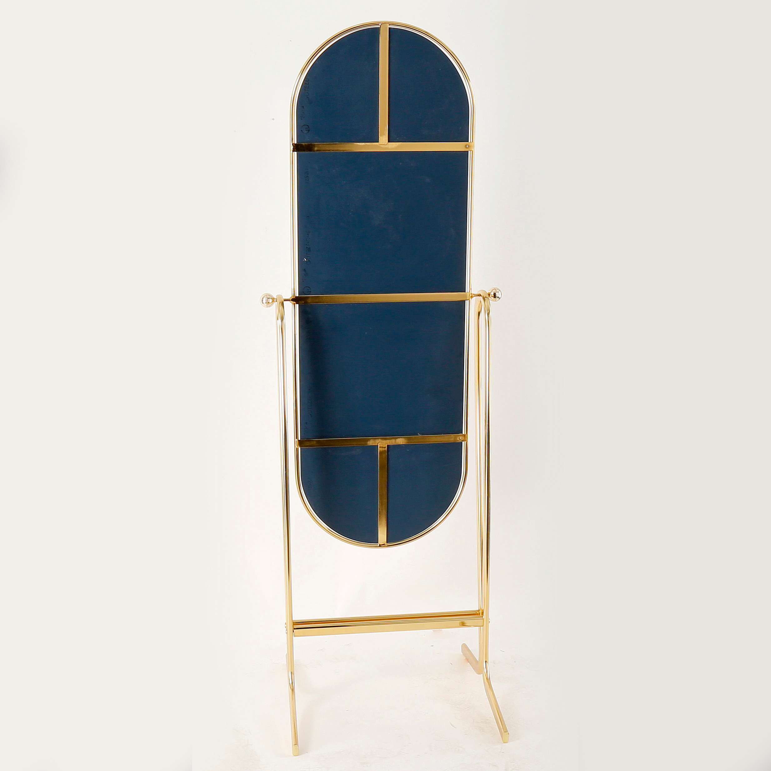 GOLVSPEGEL, 1970-tal. - Bukowskis