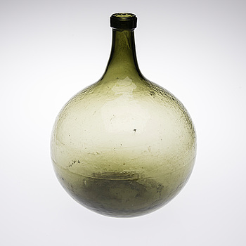 FLASKA, glas. 1700-tal. - Bukowskis