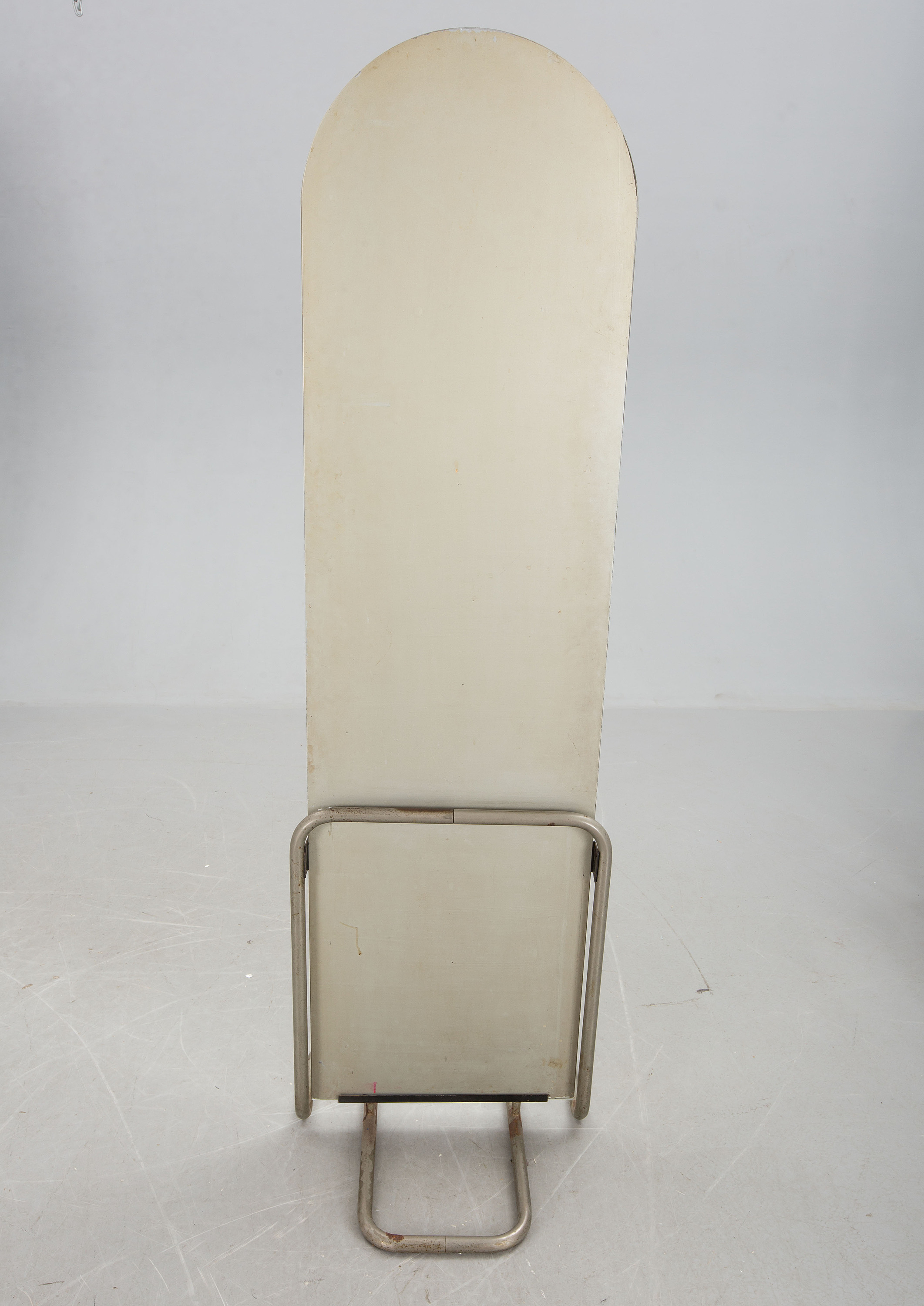 GOLVSPEGEL, art deco, 1900-talets första hälft. - Bukowskis