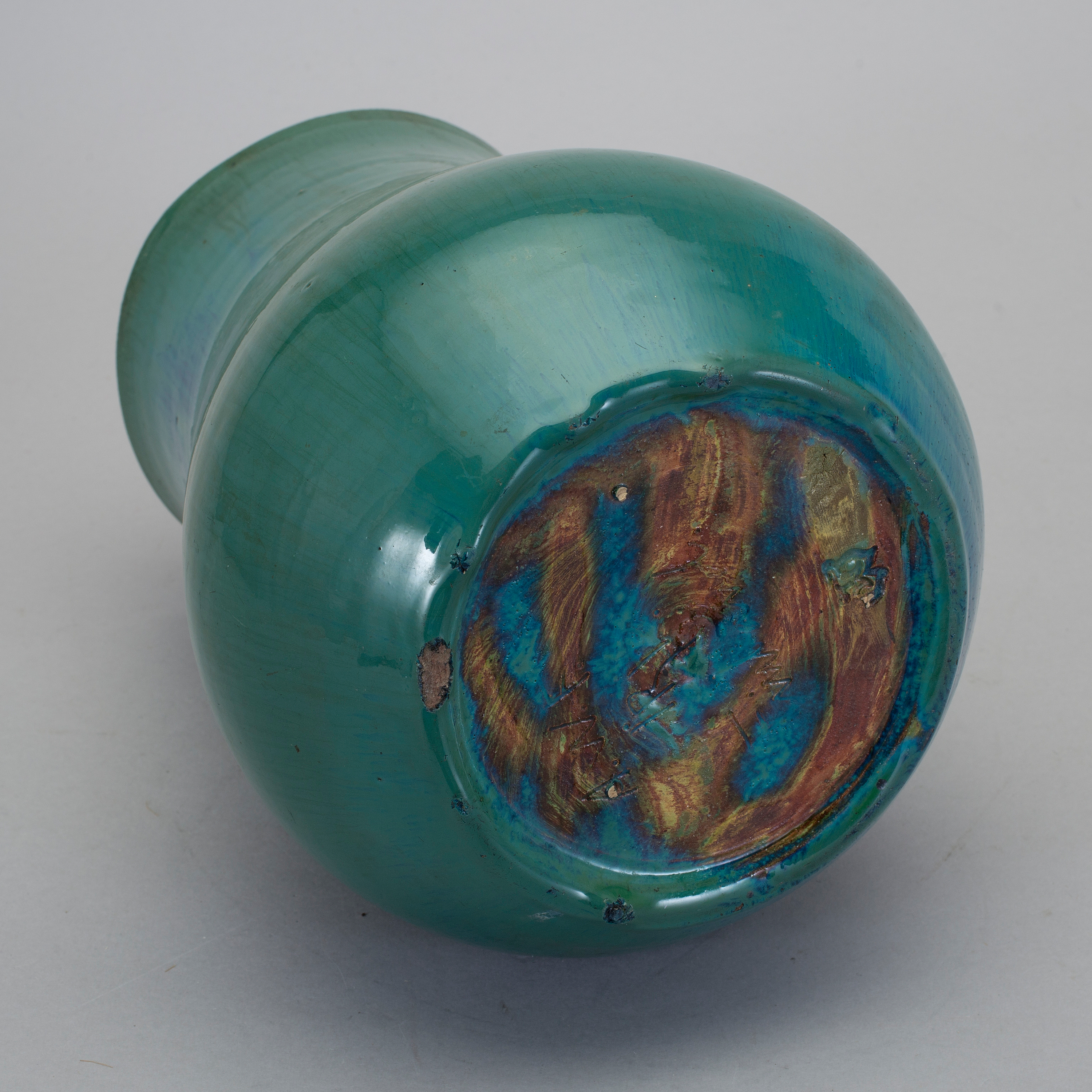A Alfred William Finch stoneware vase, Finland. - Bukowskis