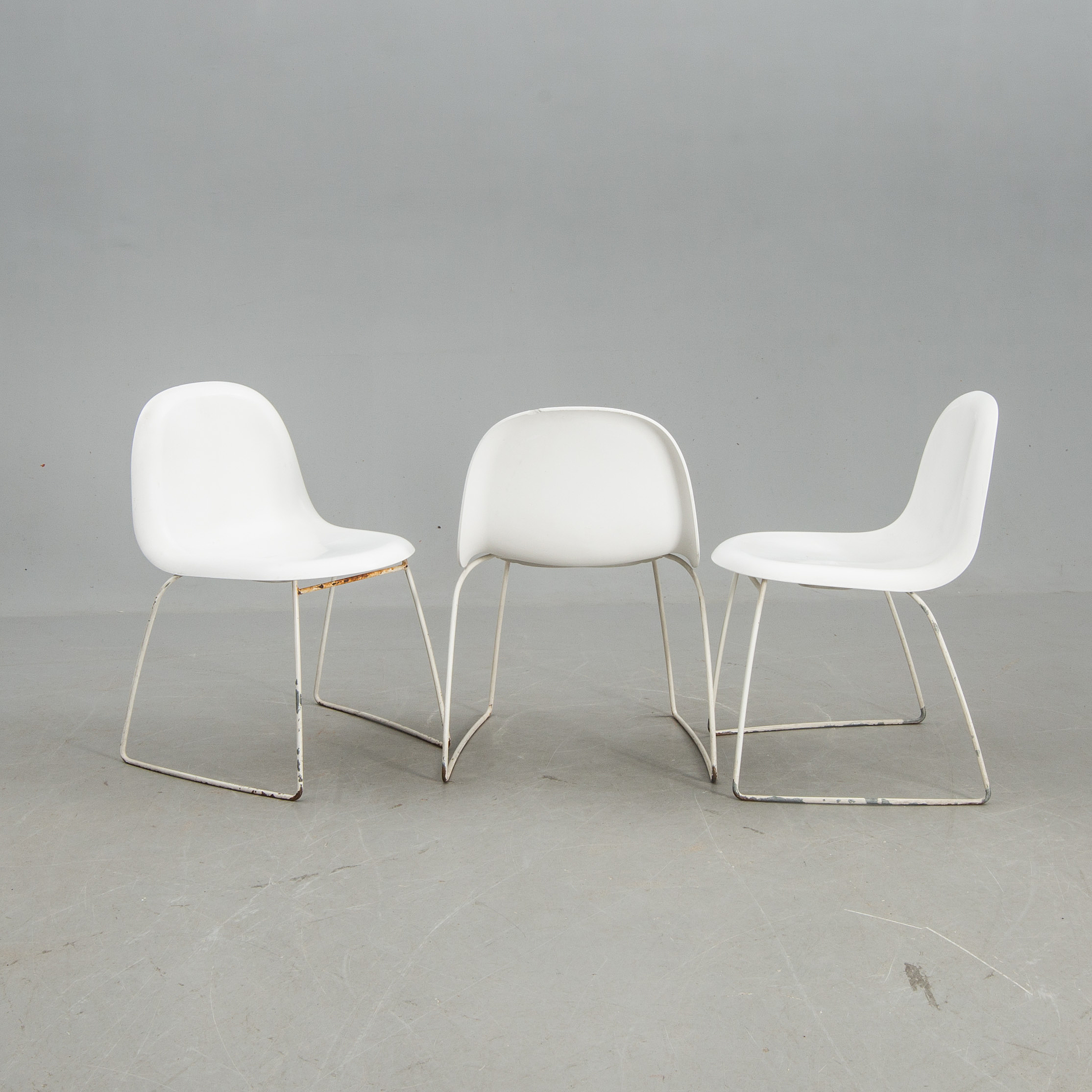 STOLAR, 6 st, Gubi 1. Komplot Design. - Bukowskis