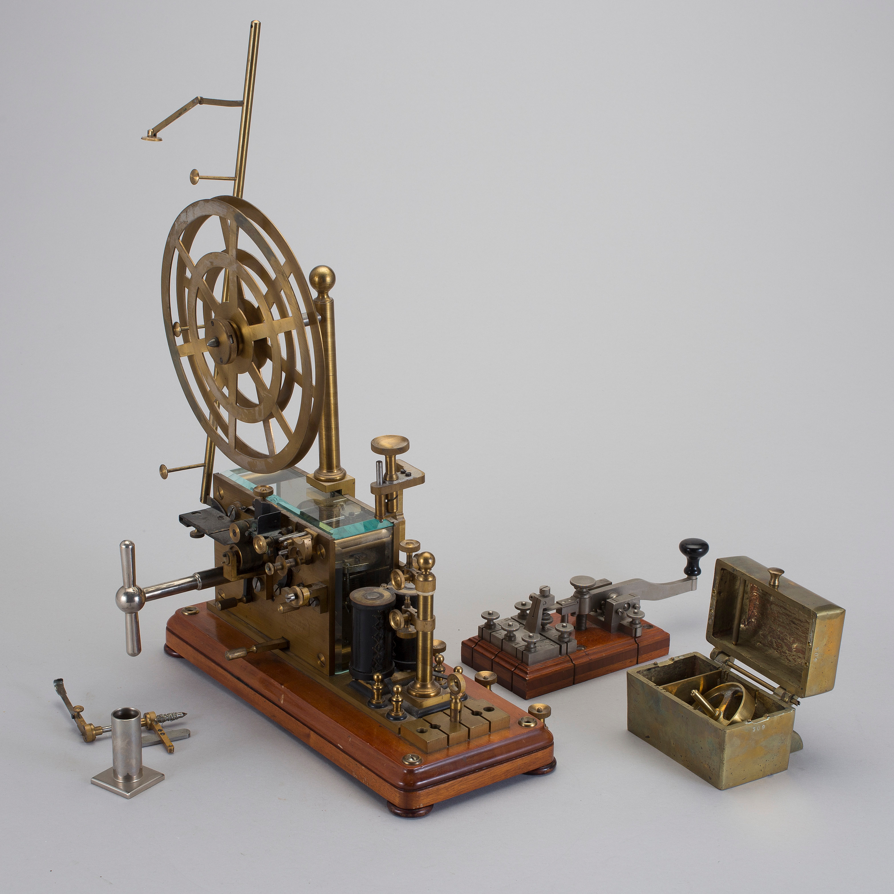 TELEGRAF, L M Ericsson, 1900-talets början. - Bukowskis