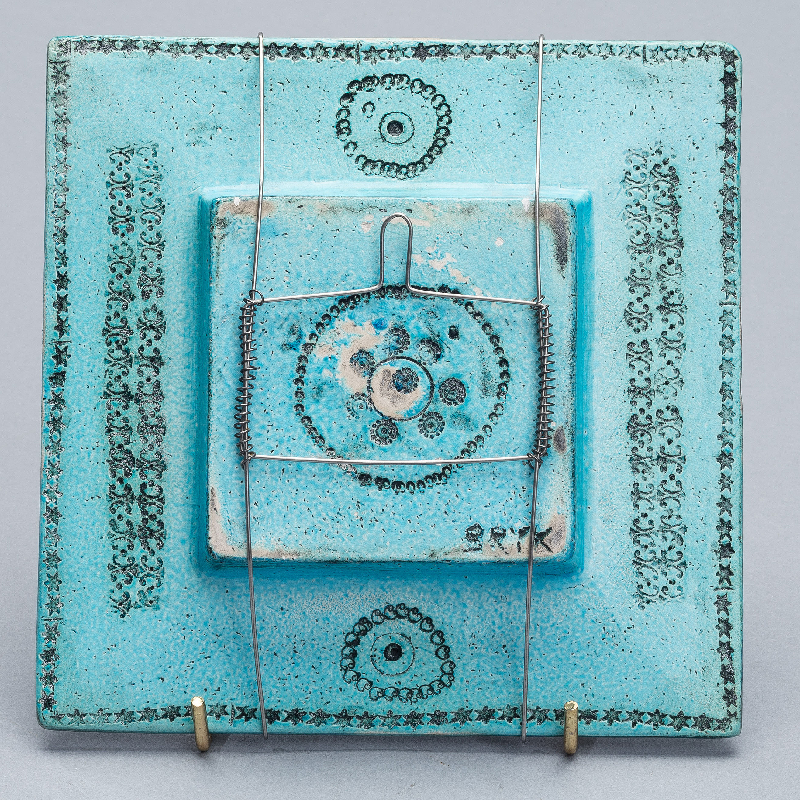 RUT BRYK, keramiikkareliefi, signeerattu Bryk. - Bukowskis