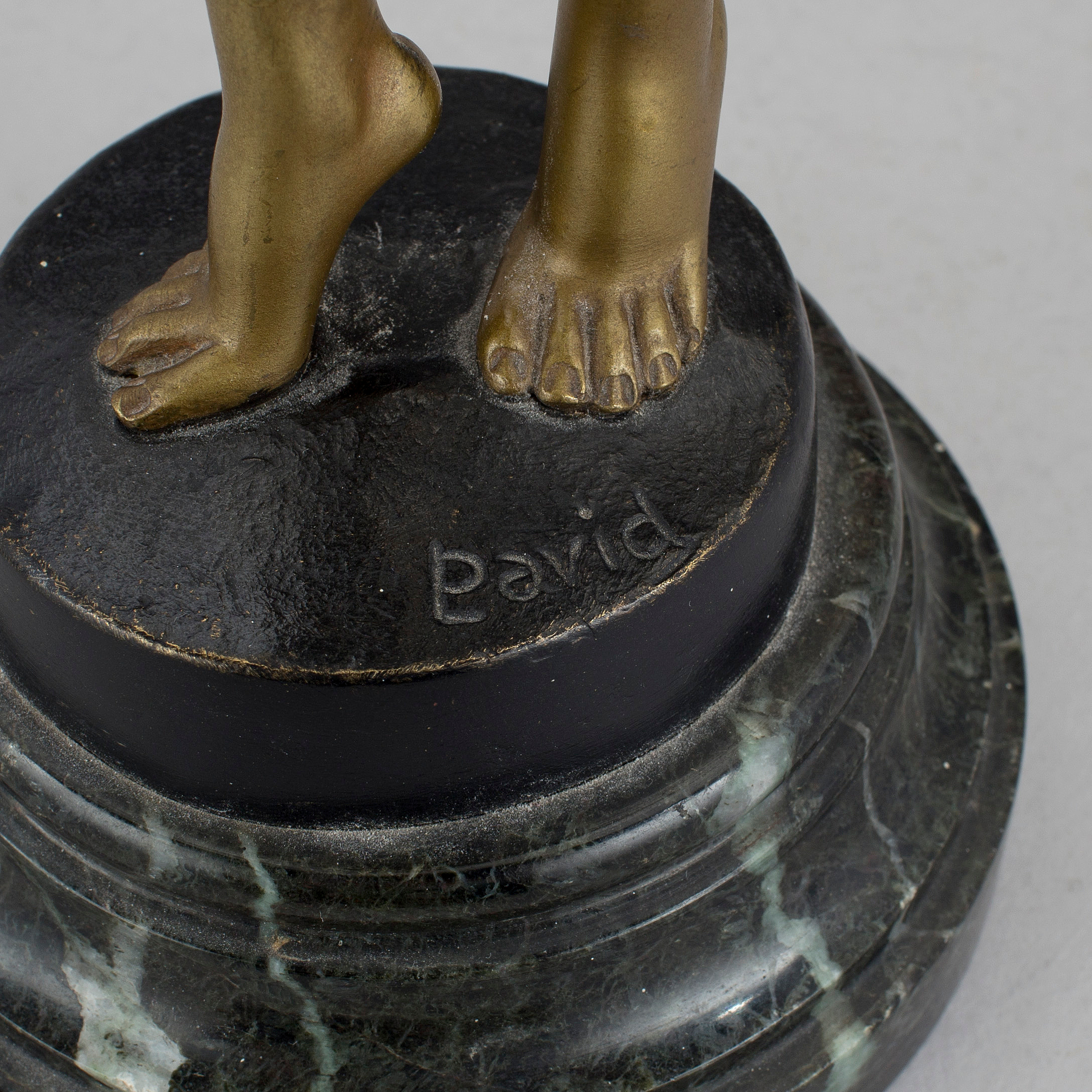 SKULPTUR, brons. Signerad David, omkring 1900-talets första kvartal ...