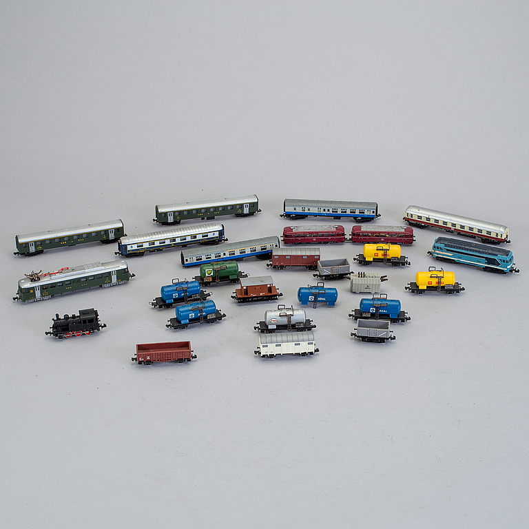 PARTI MODELLTÅG OCH TOPOGRAFI, bland annat Trix och Lima, skala N ...