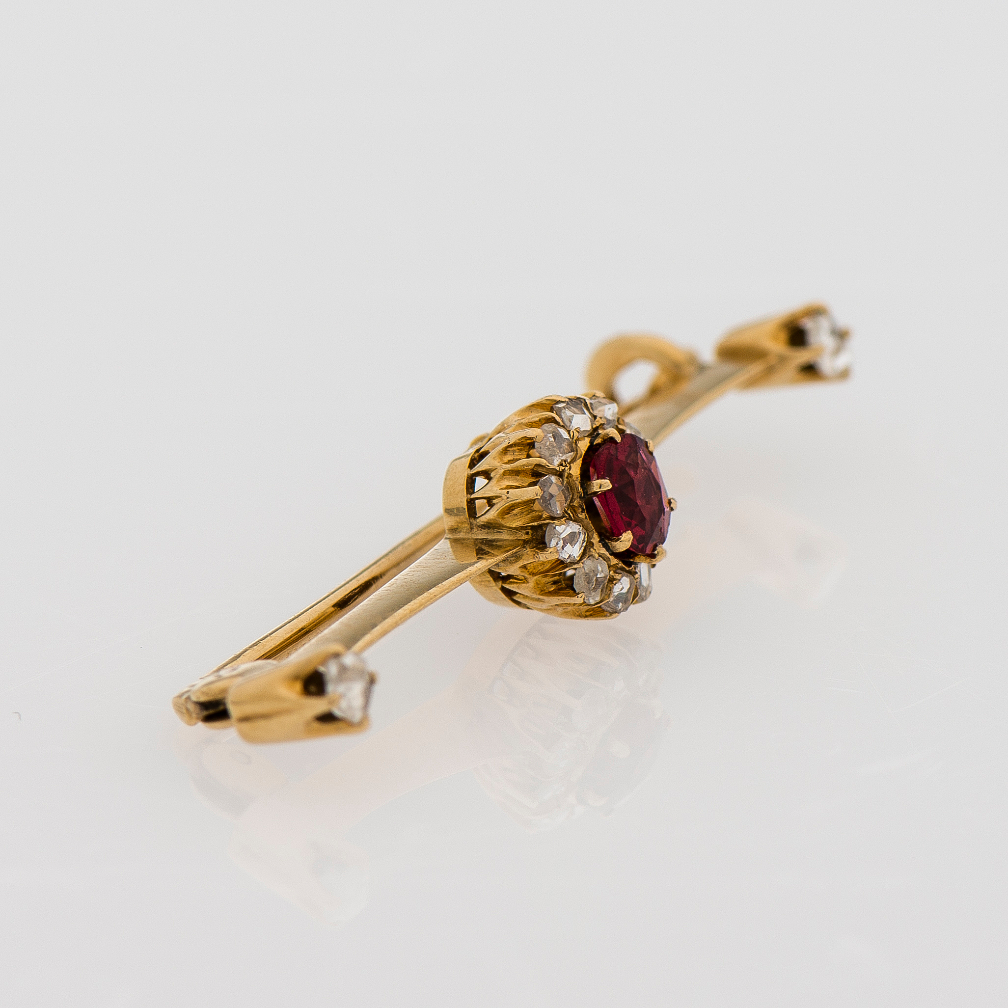 RINTANEULA, 14K (56) kultaa, ruusuhiotut timantit, synteettinen ...