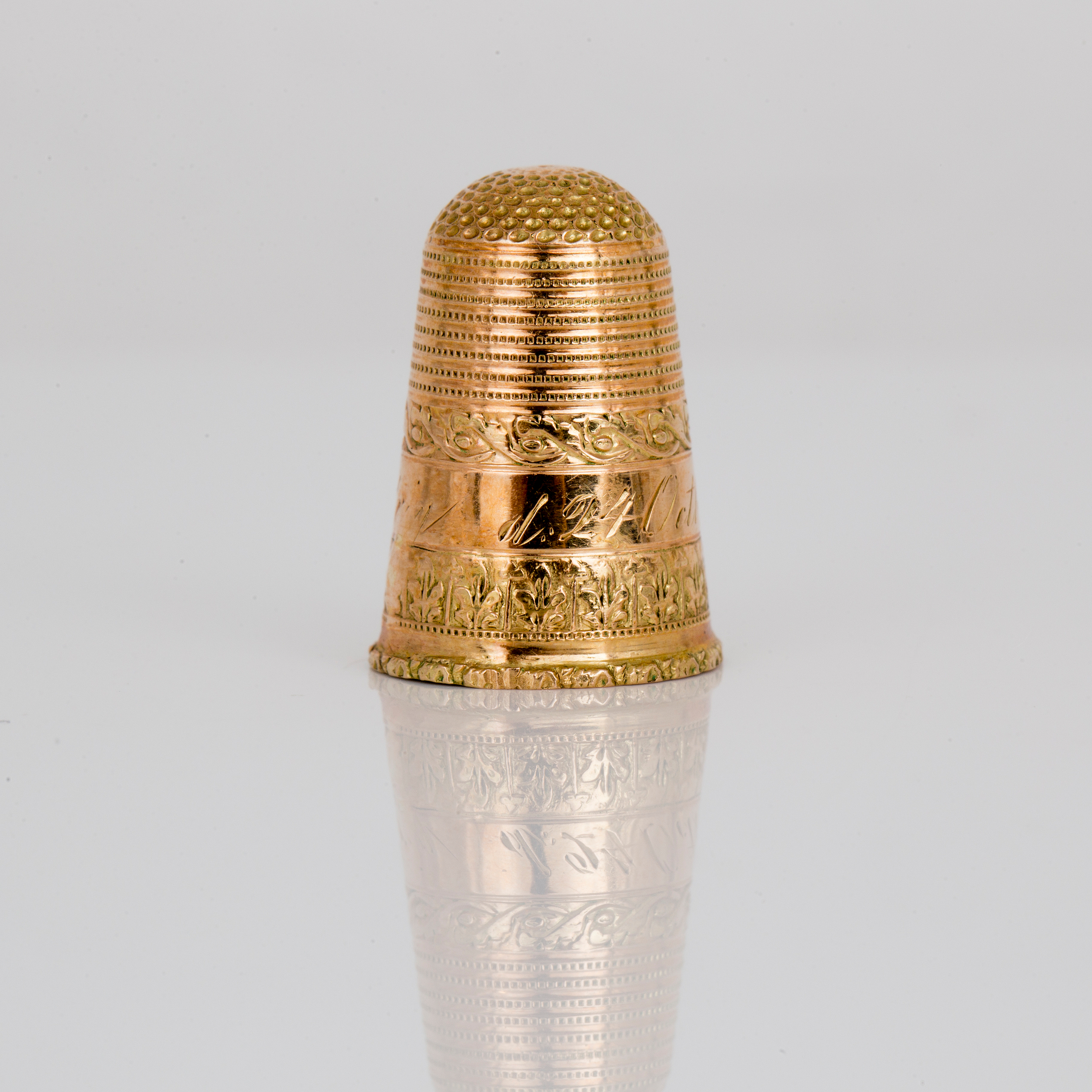 FINGERBORG, 18K guld, ej stämplad. - Bukowskis