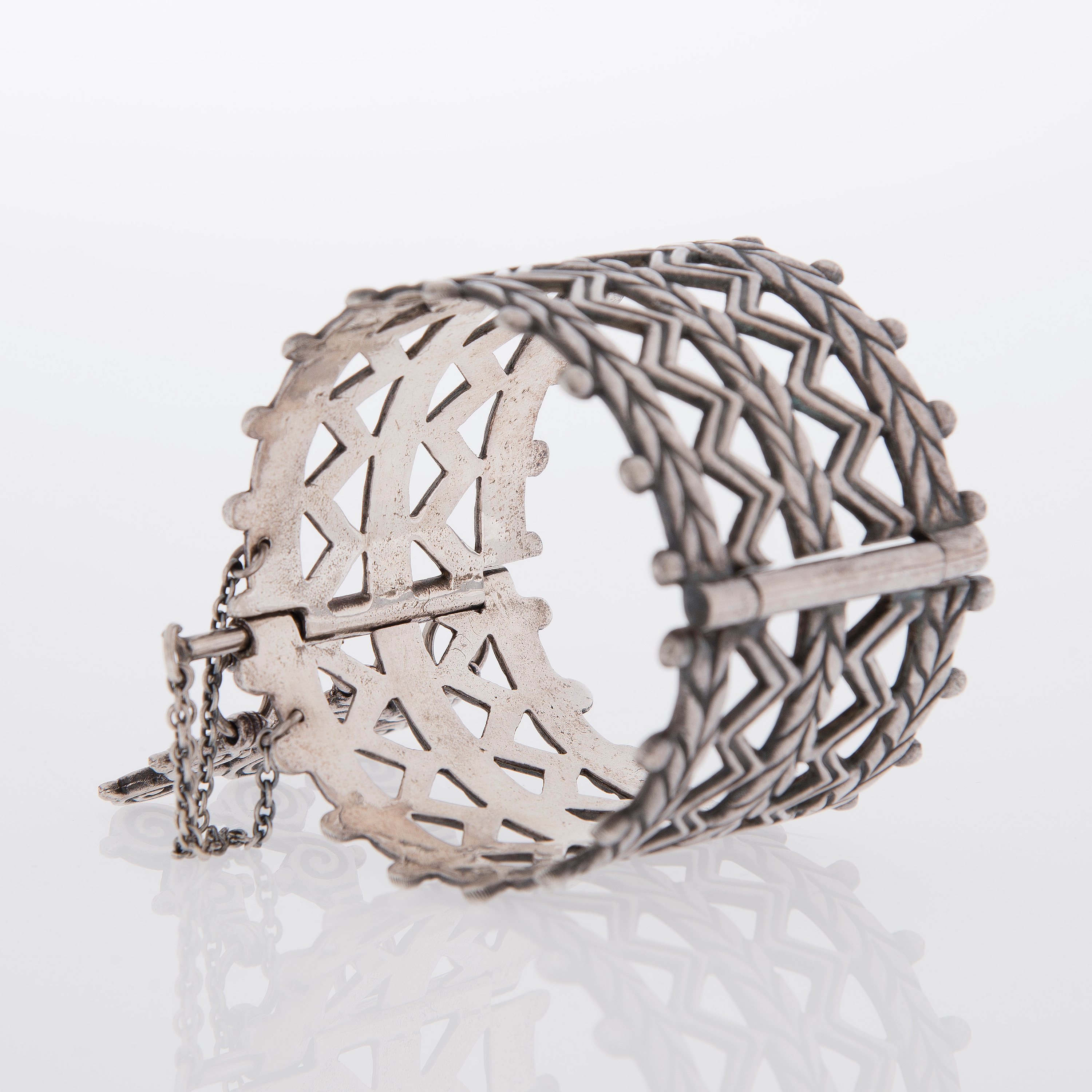 RANNEKORU, Kalevala Koru, hopeaa. - Bukowskis