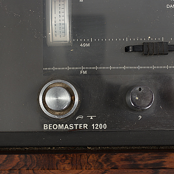 MUSIKMÖBEL, Beomaster 1200 RG Type 2226, Bang & Olufsen. 1965. - Bukowskis