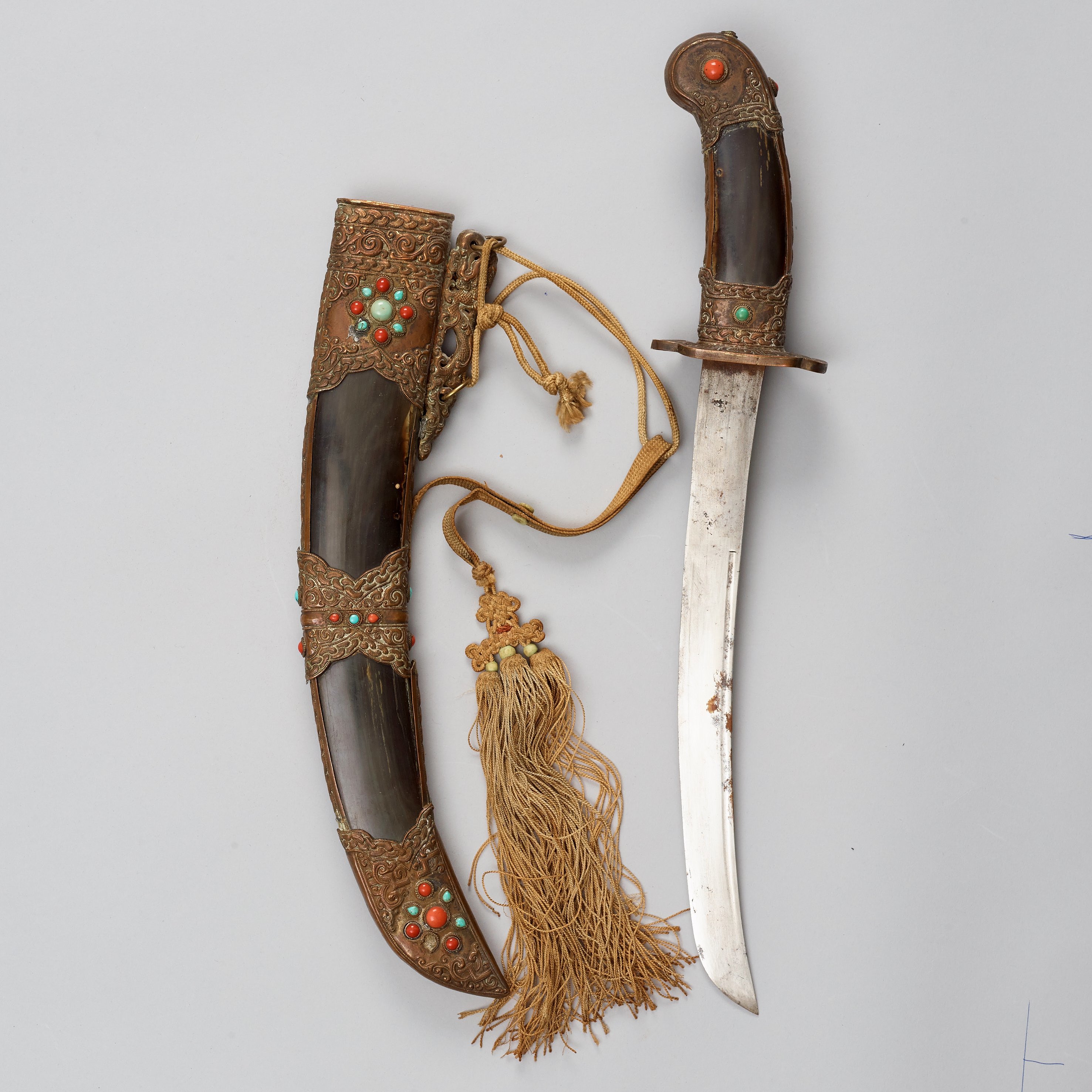 A Tibetan sword with stone inlay, 19th Century. - Bukowskis