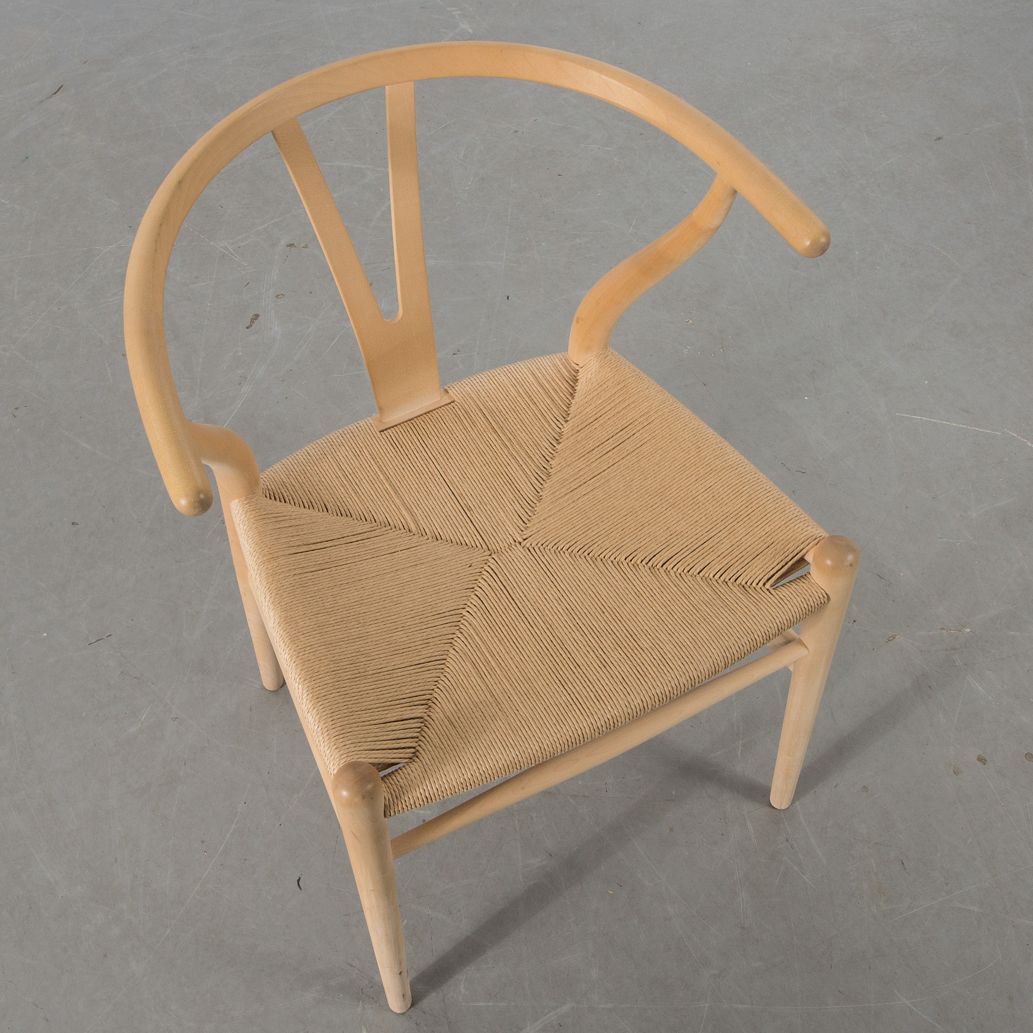 STOL, "Y-stolen", Hans J. Wegner för Carl Hansen & Søn, Aarup. - Bukowskis