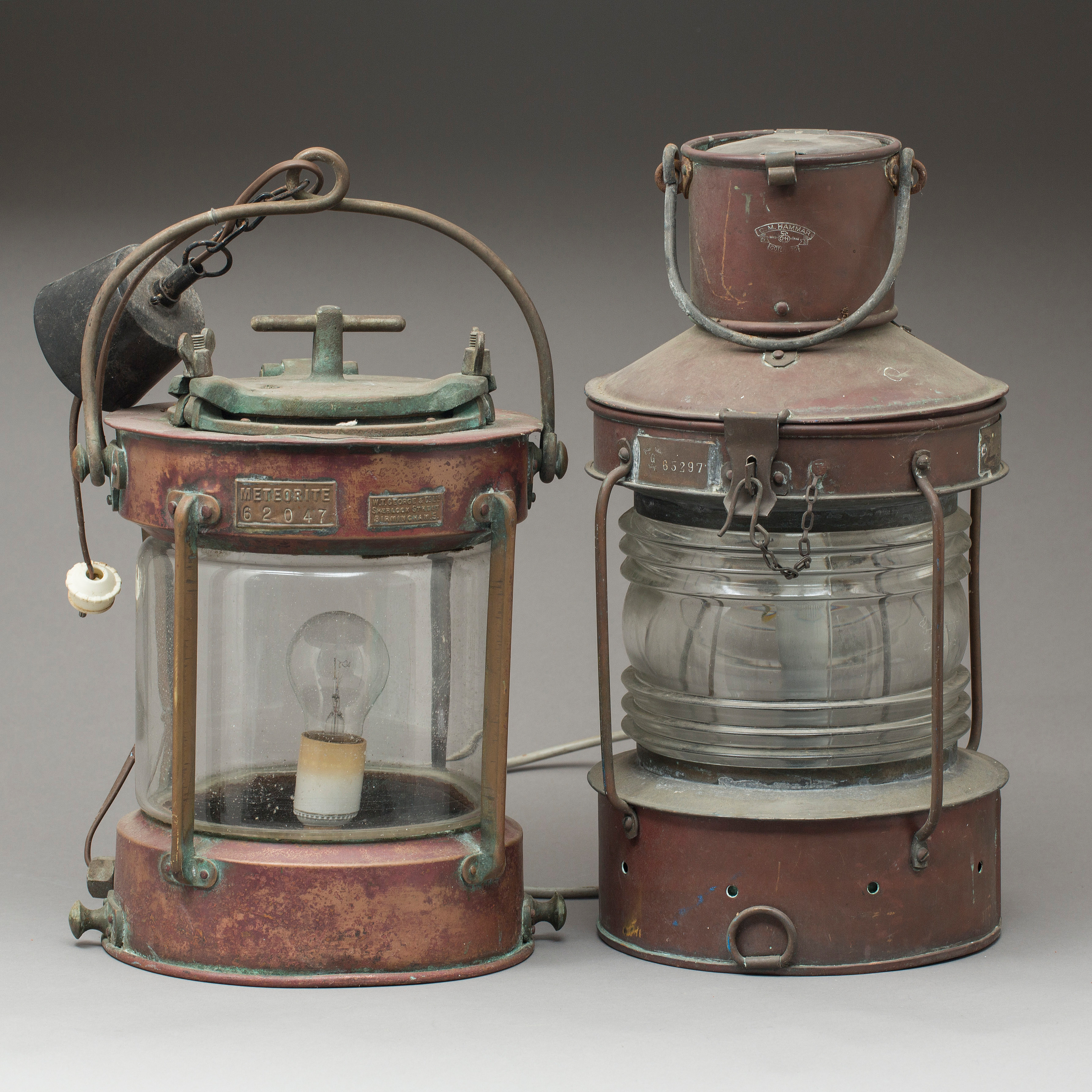 LANTERNOR, 2 st, koppar och glas, Sverige samt England, 1900-talets ...