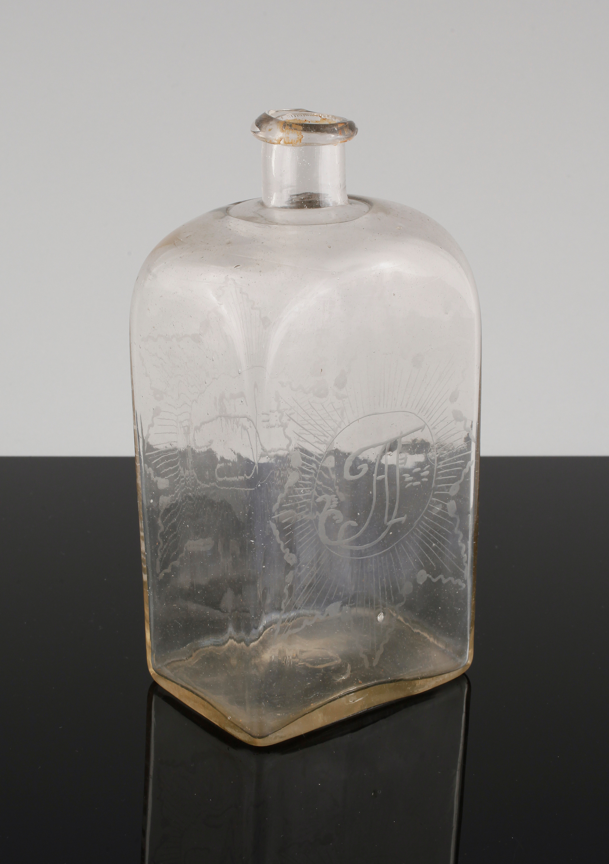 BRÄNNVINSFLASKA, glas, 1700-talets andra hälft / 1800-talets första ...